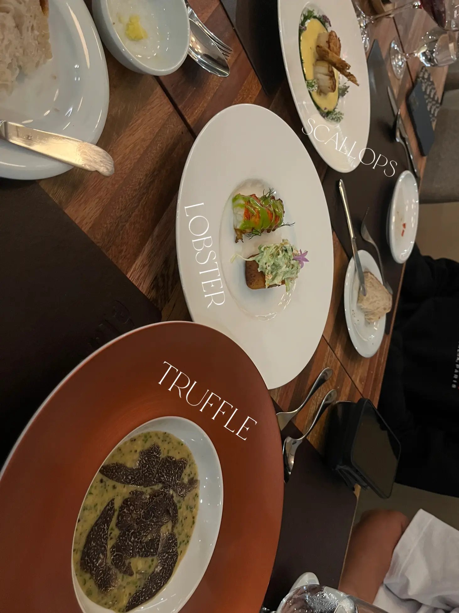 a gorgeous french valentines dinner date ️💋 | Gallery posted by Caitlin | Lemon8