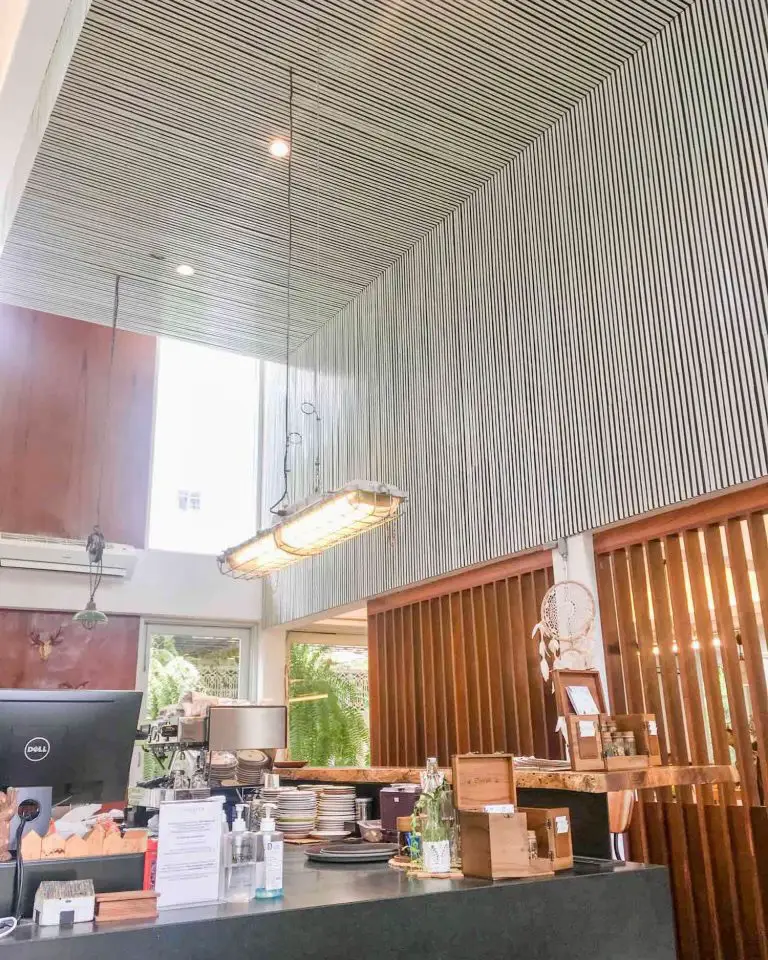 Daydream Believer☘️คาเฟ่บ้านสวนสไตล์อังกฤษ @สะพานควาย | แกลเลอรีที่โพสต์โดย KY🌷 | Lemon8