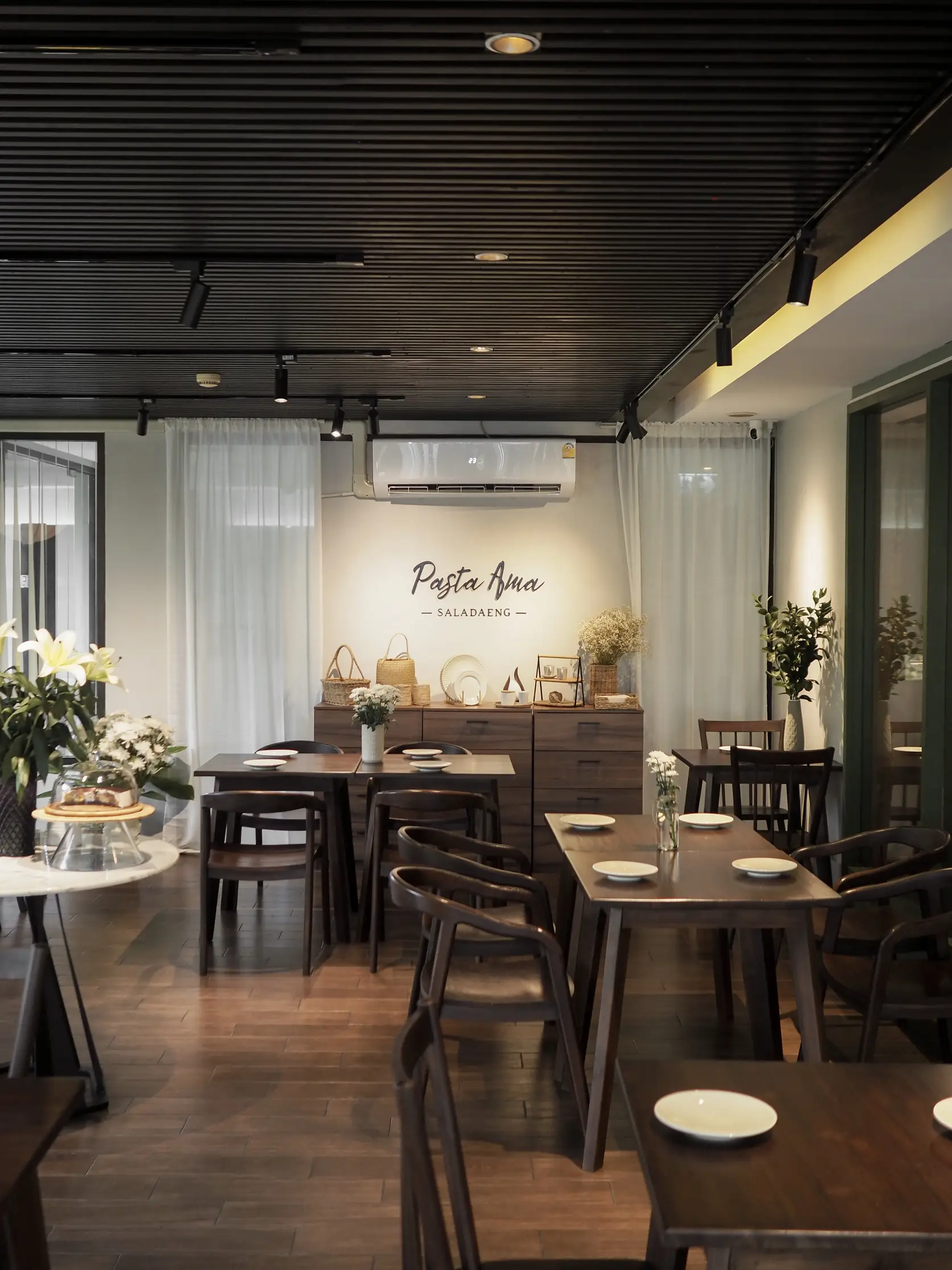 Pasta Ama สาขาศาลาแดง รีโนเวทใหม่แล้วสวยมากๆ!! | แกลเลอรีที่โพสต์โดย ...