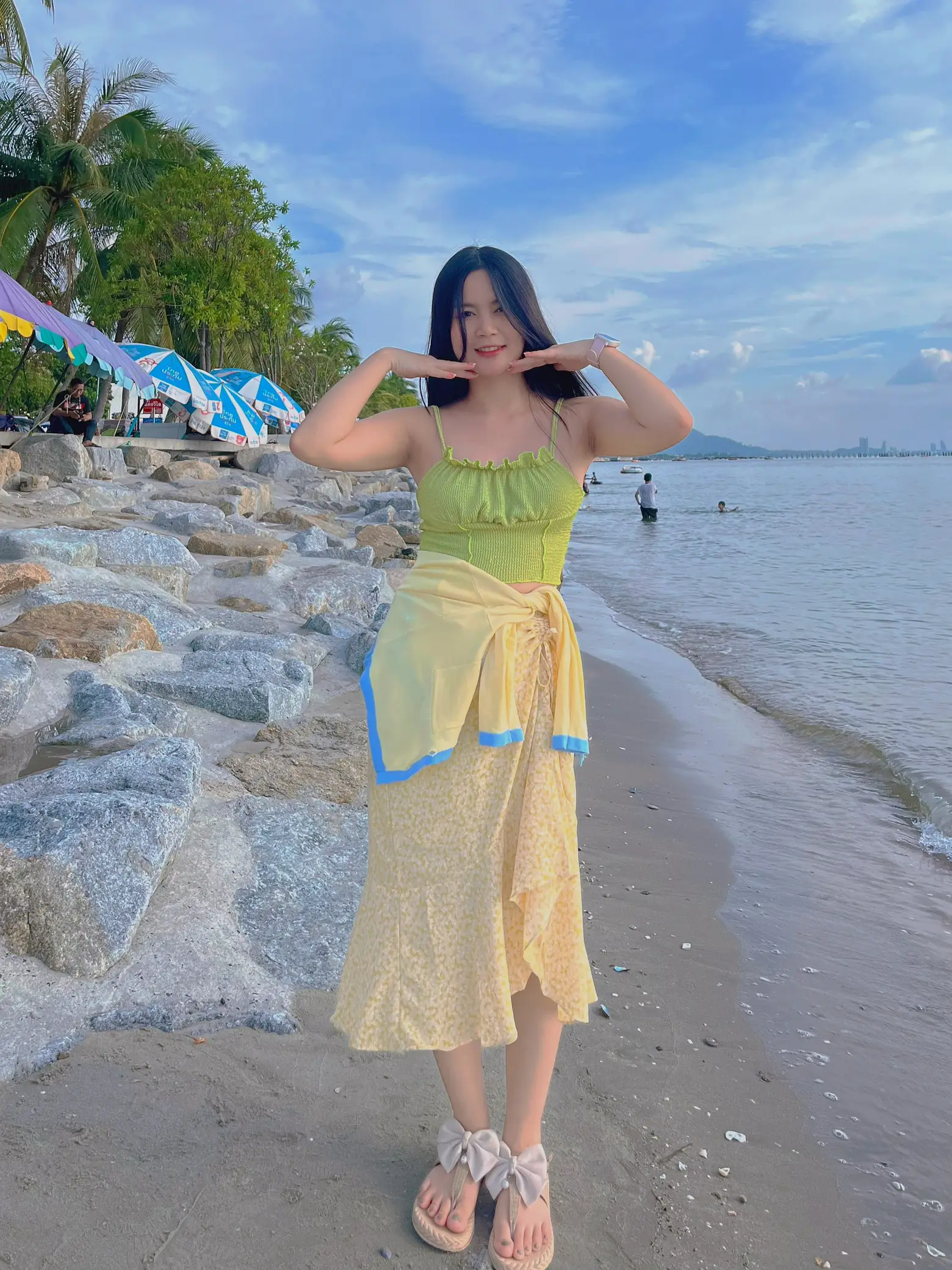 Hello 👋 ‘บางแสน’ | แกลเลอรีที่โพสต์โดย Lekเล็ก | Lemon8