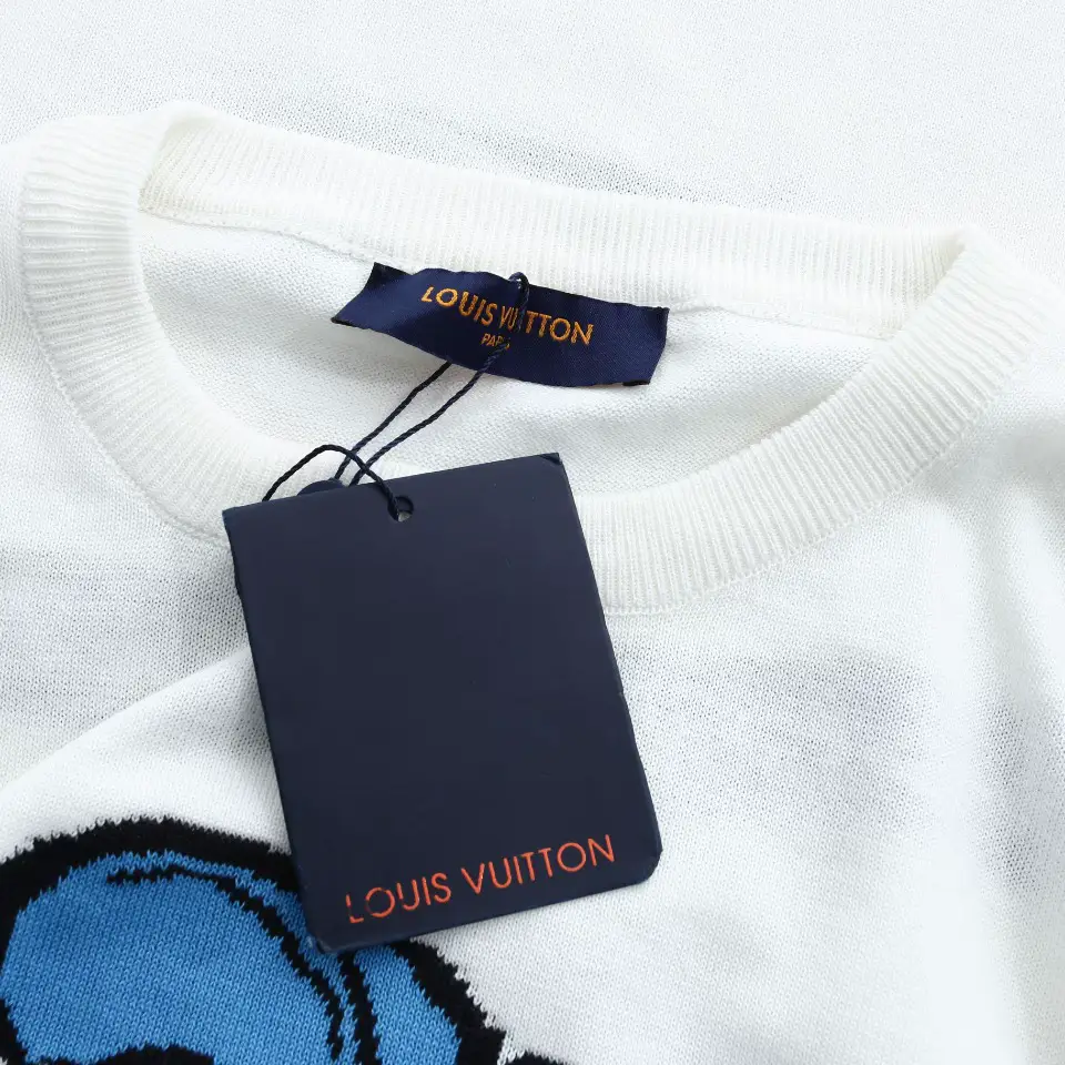 LOUIS VUITTON RAPPER CARTOON T | Gallery posted by Dico_Italy | Lemon8