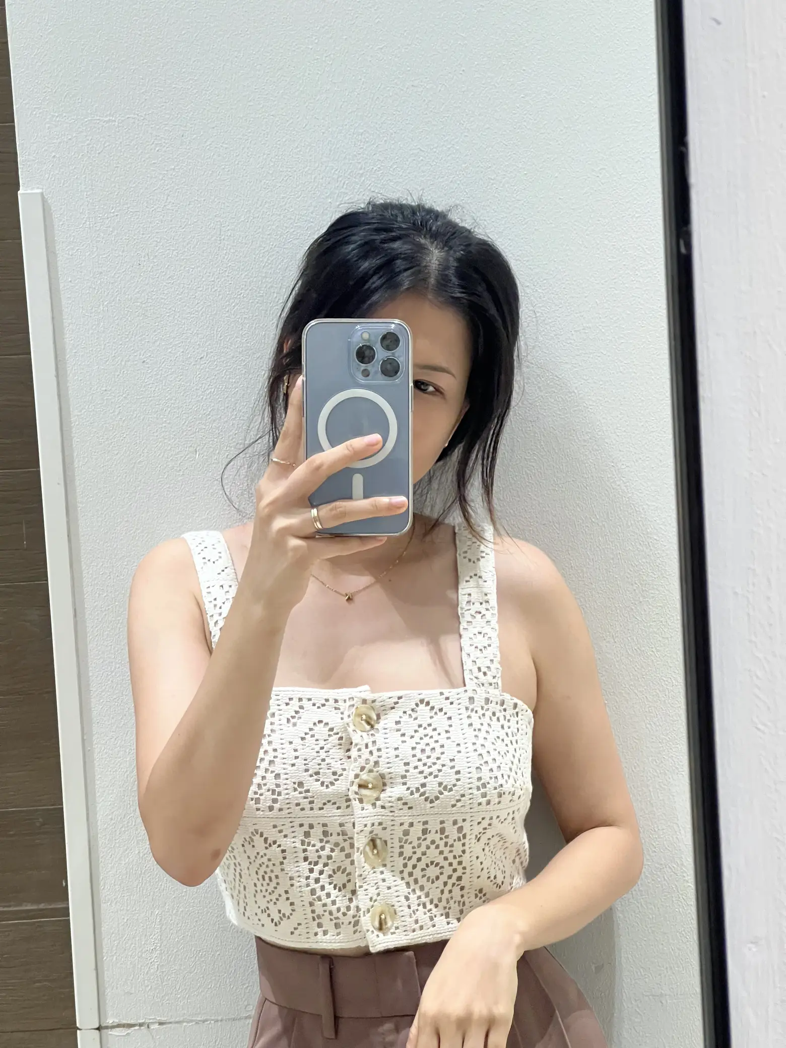 แบรนด์ในห้าง ลด25% สำหรับคนมีบัตรสมาชิก!!!!😘🥰 | แกลเลอรีที่โพสต์โดย Kadewichuda | Lemon8