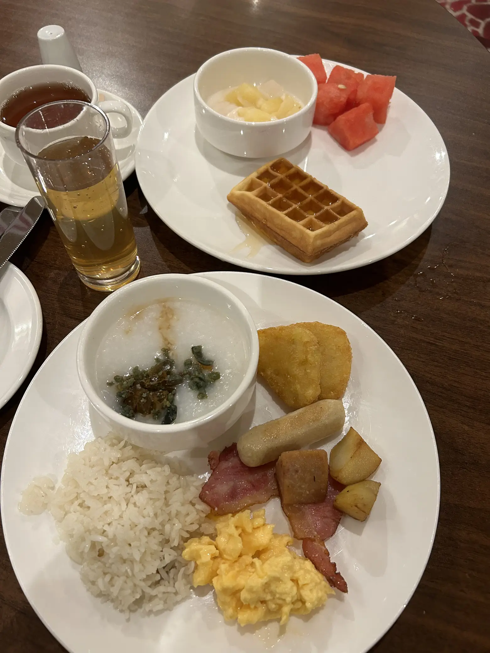 🚢 Review of included meals on the Genting Dream | Gallery posted by Val ...
