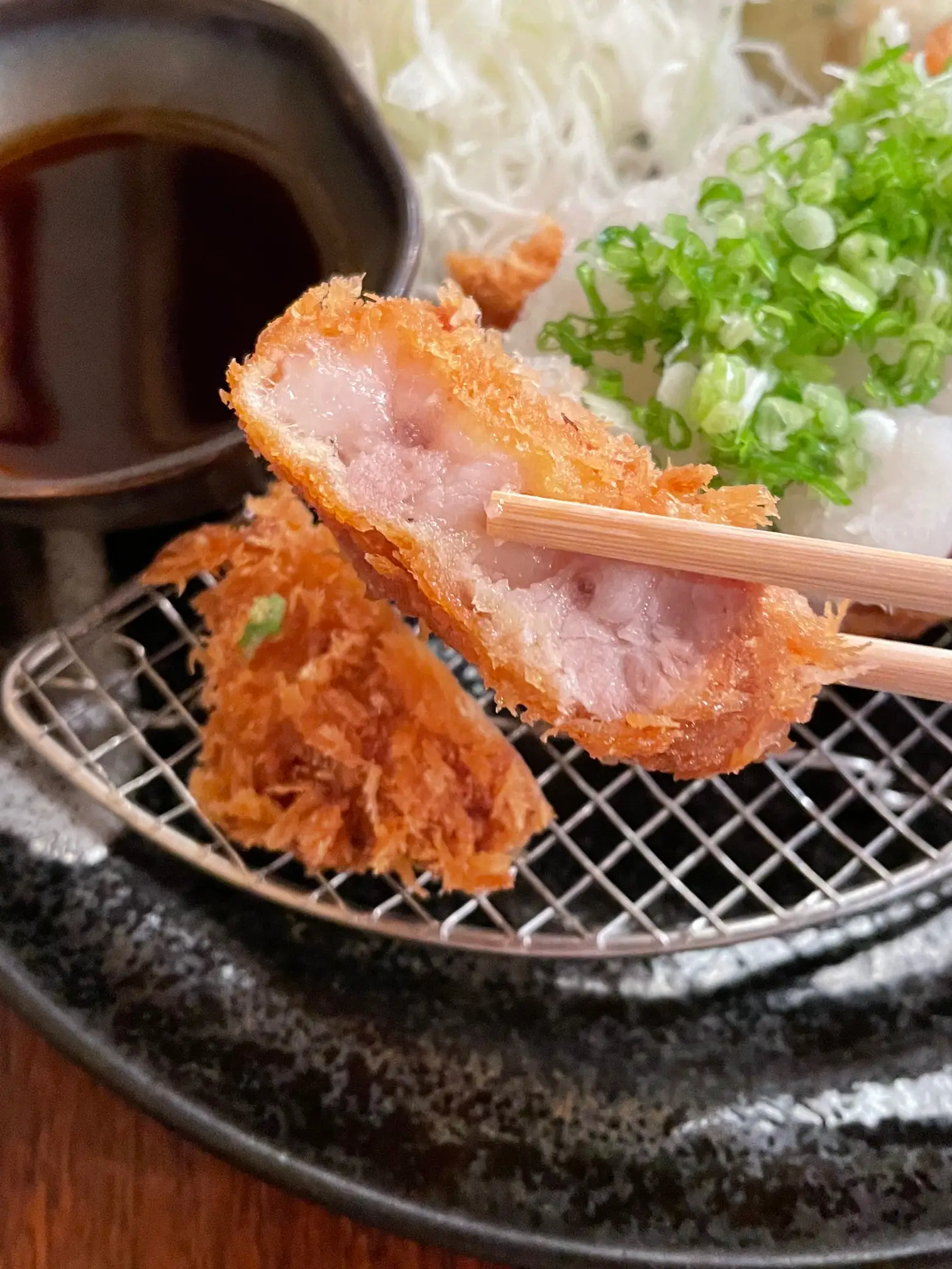 ร้านคัตสึด้ง ฟีลเหมือนอยู่ญี่ปุ่นไปอีก🎌 | แกลเลอรีที่โพสต์โดย opal658 | Lemon8