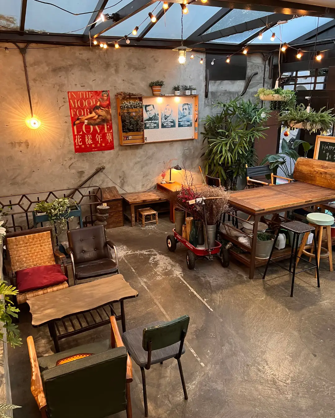 Classic Movie Set Cafe in Taipei | Gallery posted by CuriousTraveler ...