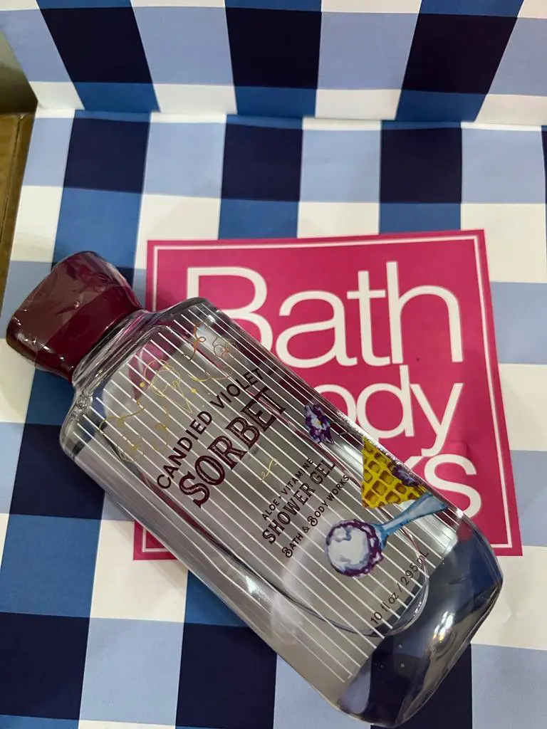 SHOWER GEL BBW (295ML) | Galeri disiarkan oleh Syasyazmy | Lemon8