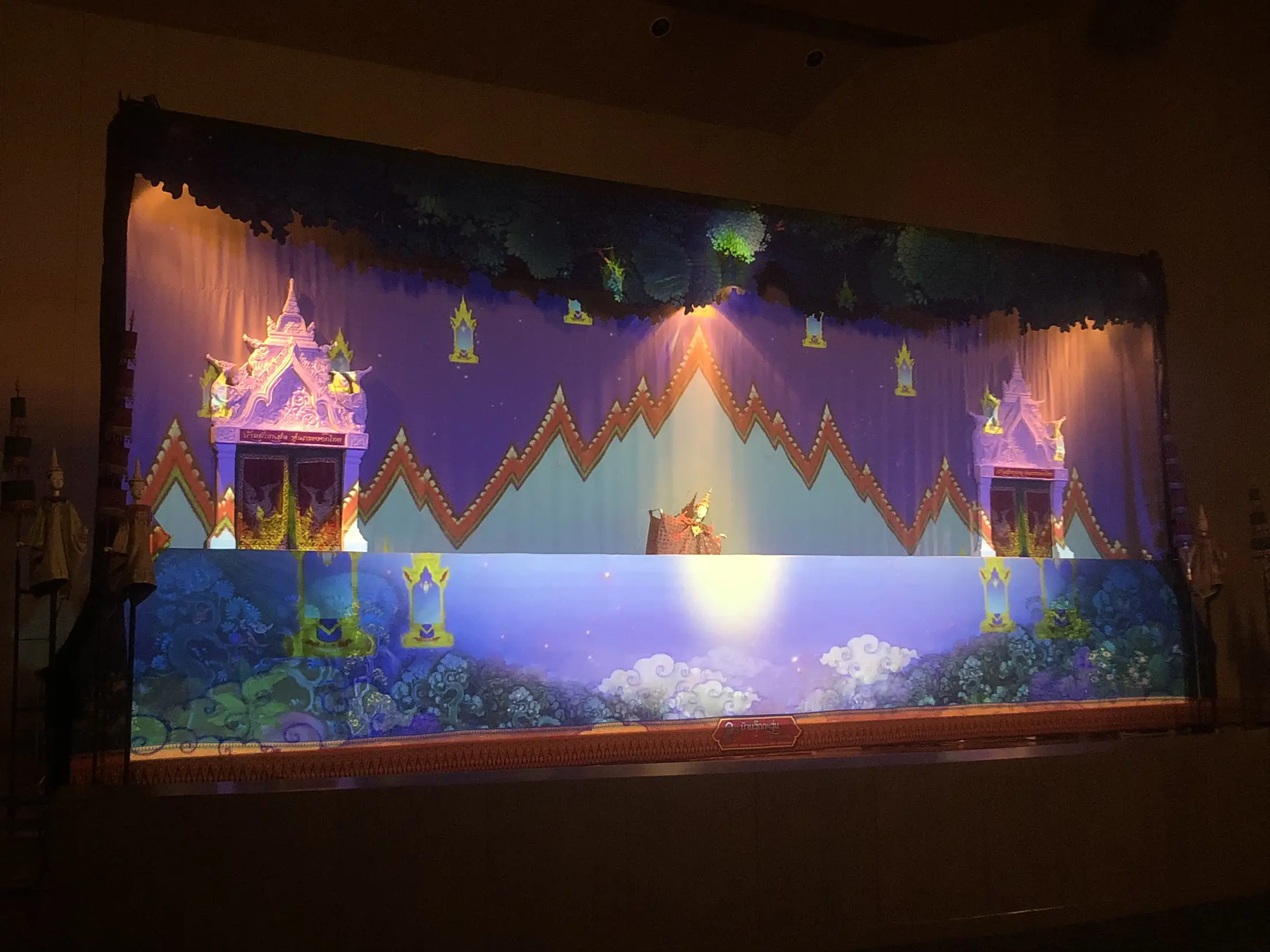 บ้านตุ๊กกะตุ่น หุ่นกระบอกไทย ดูฟรีที่จุฬาจ้า | Gallery posted by Meixing | Lemon8