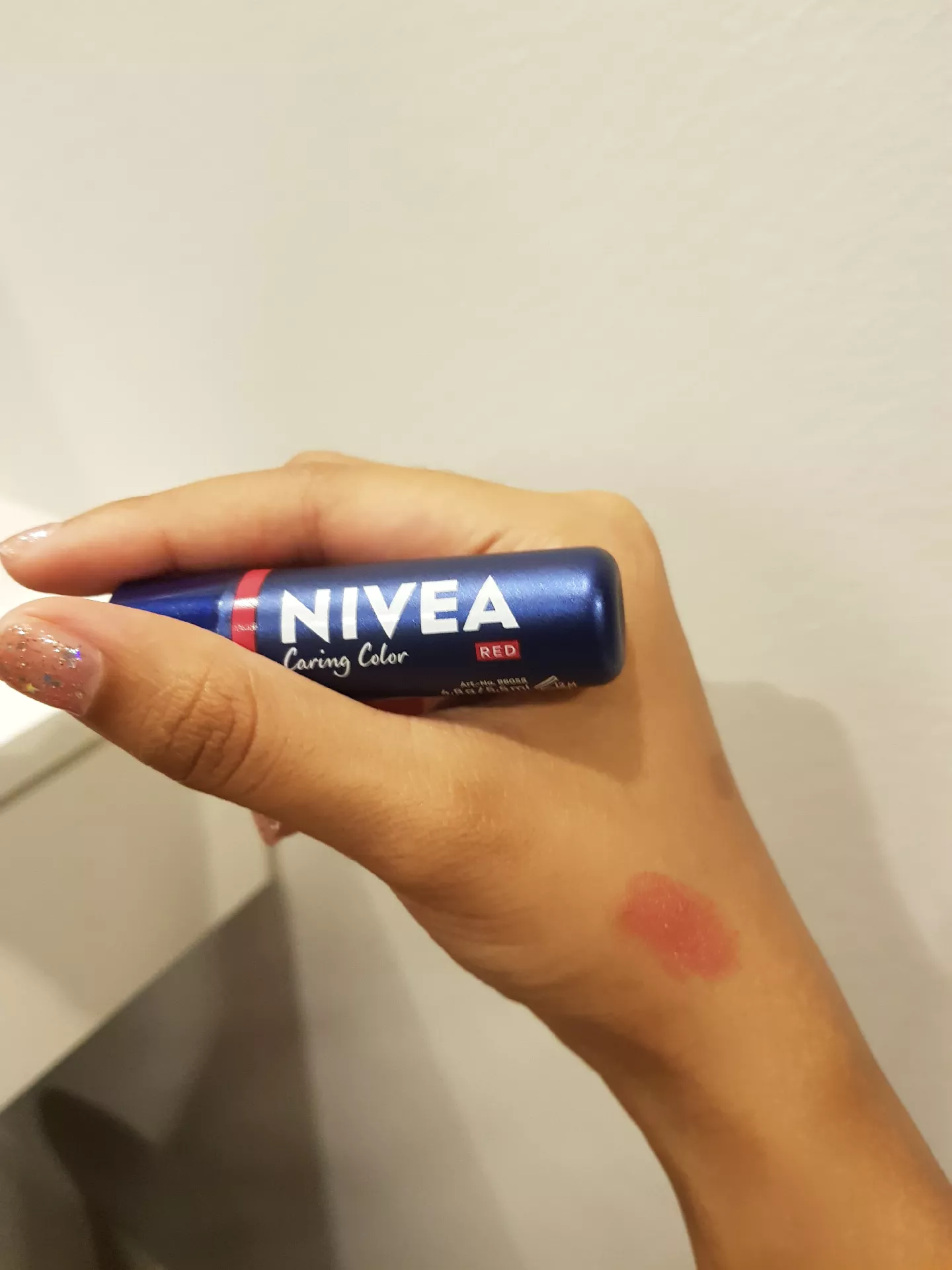 Nivea Lip Caring Color Red | แกลเลอรีที่โพสต์โดย Linda🎀 | Lemon8