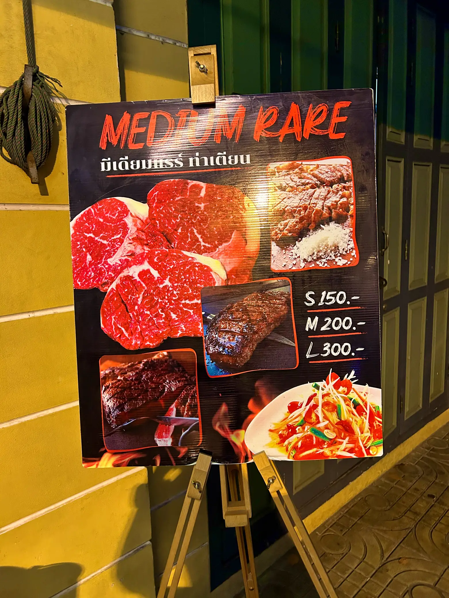 Medium Rare ท่าเตียน 🍺🥩 | แกลเลอรีที่โพสต์โดย Not so bad | Lemon8