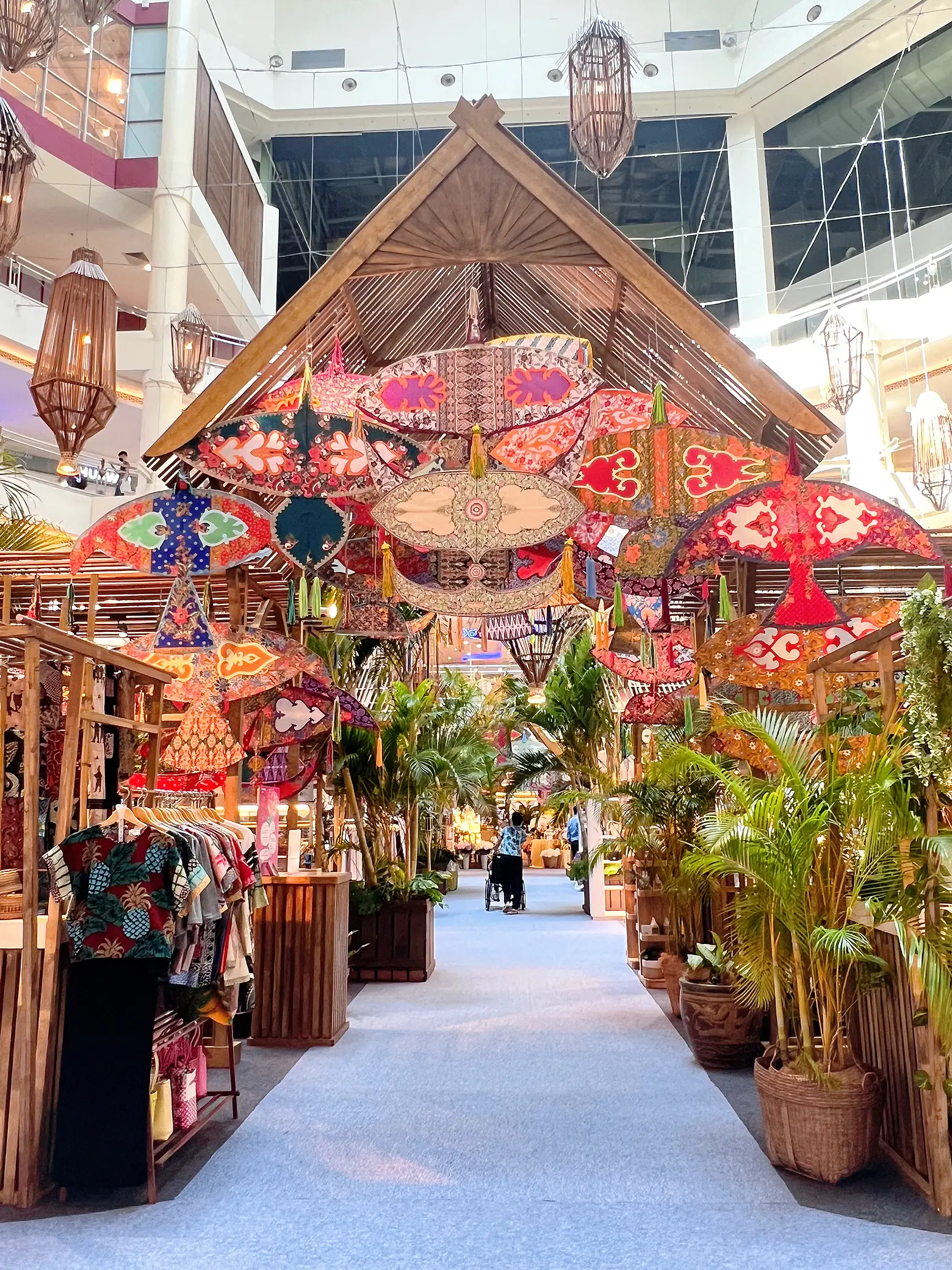 20 idea Raya Decoration Shopping Mall teratas pada tahun 2024