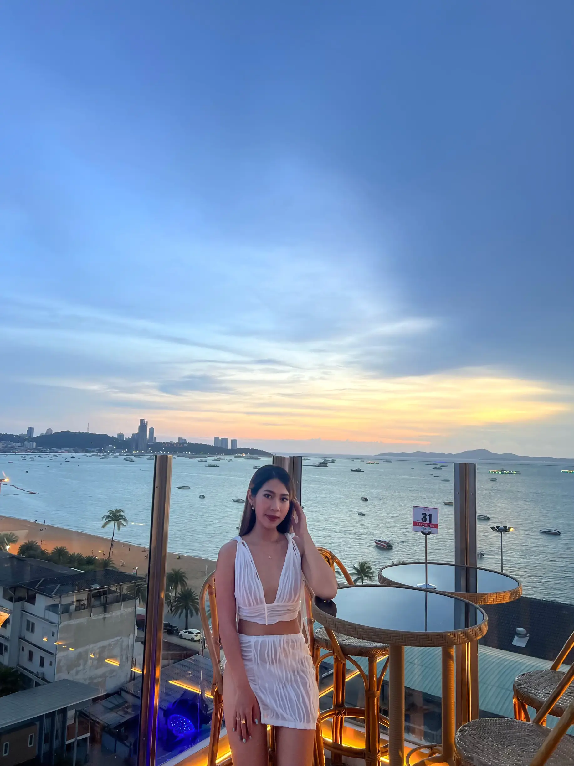 A secret romantic dinner in Pattaya. | Gallery posted by praew | Lemon8