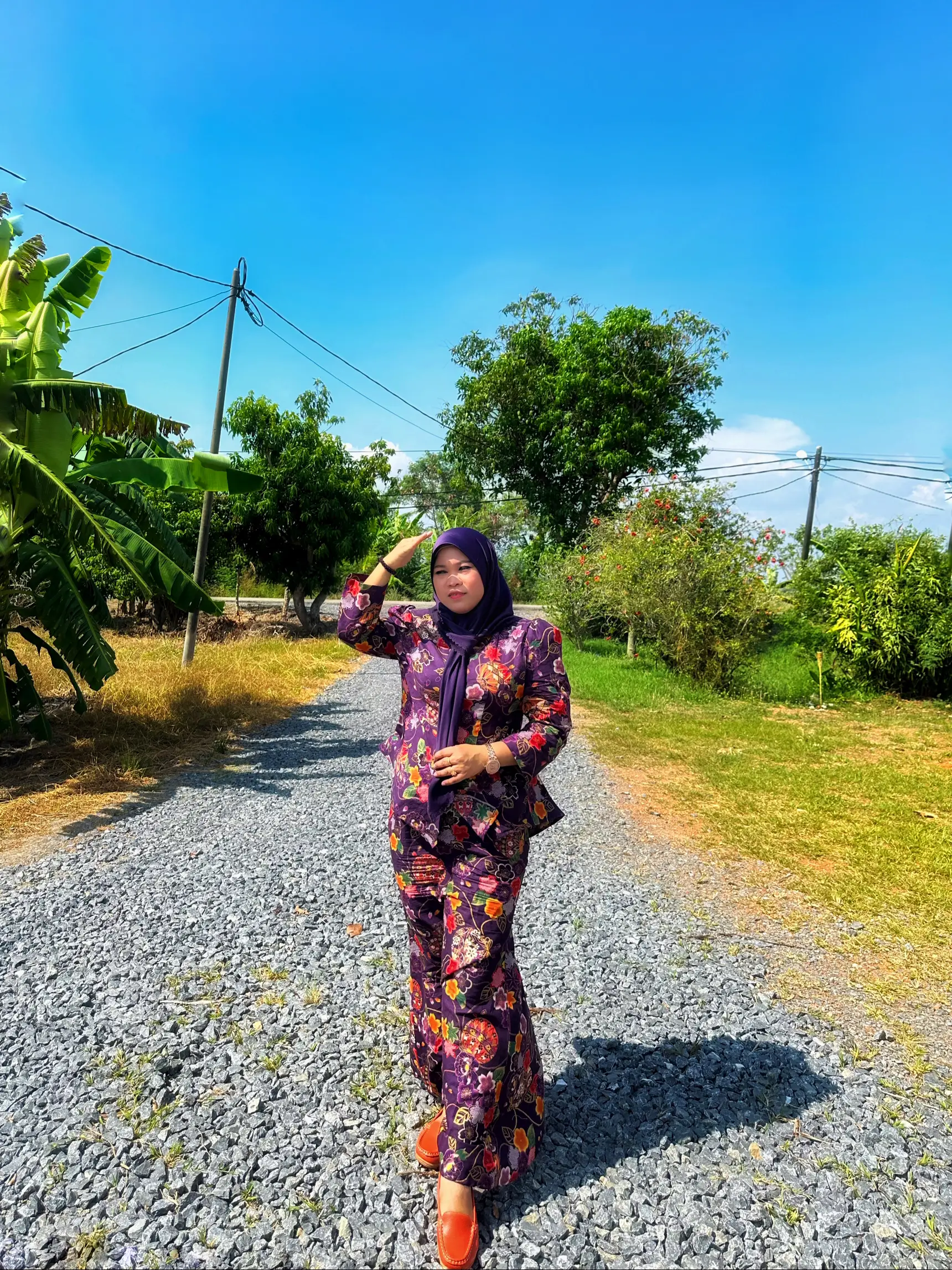 OOTD RAYA 2023 | แกลเลอรีที่โพสต์โดย Aishah Chen | Lemon8