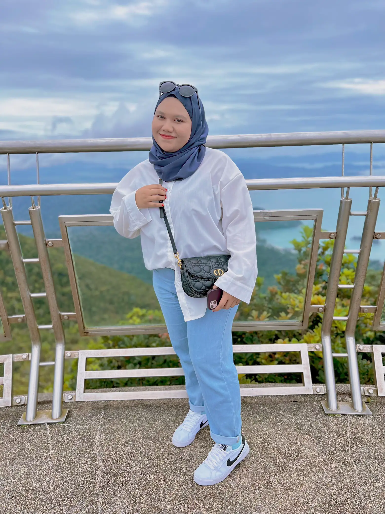 eizyanrahman menyiarkan sumban | Galeri disiarkan oleh ER 🤍 | Lemon8