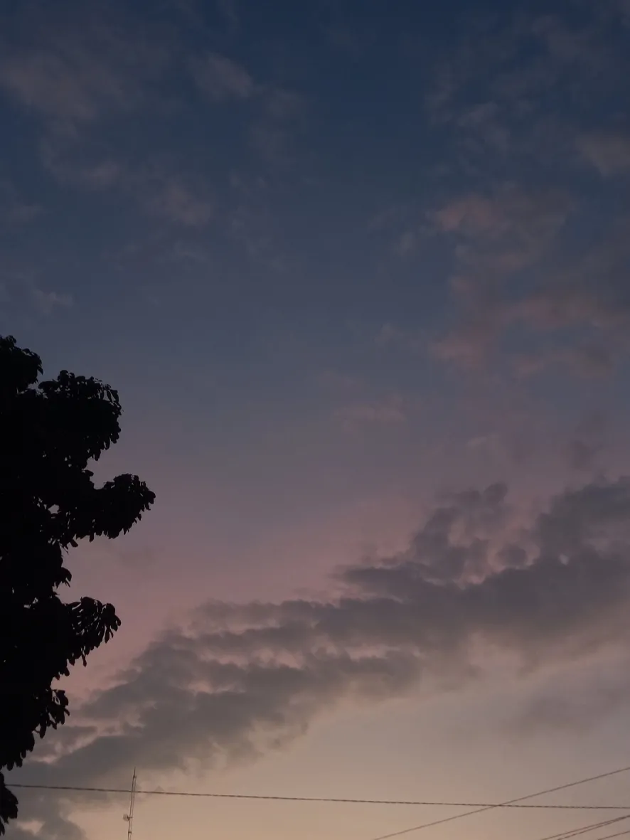 langit senja | Galeri disiarkan oleh anyaa's | Lemon8