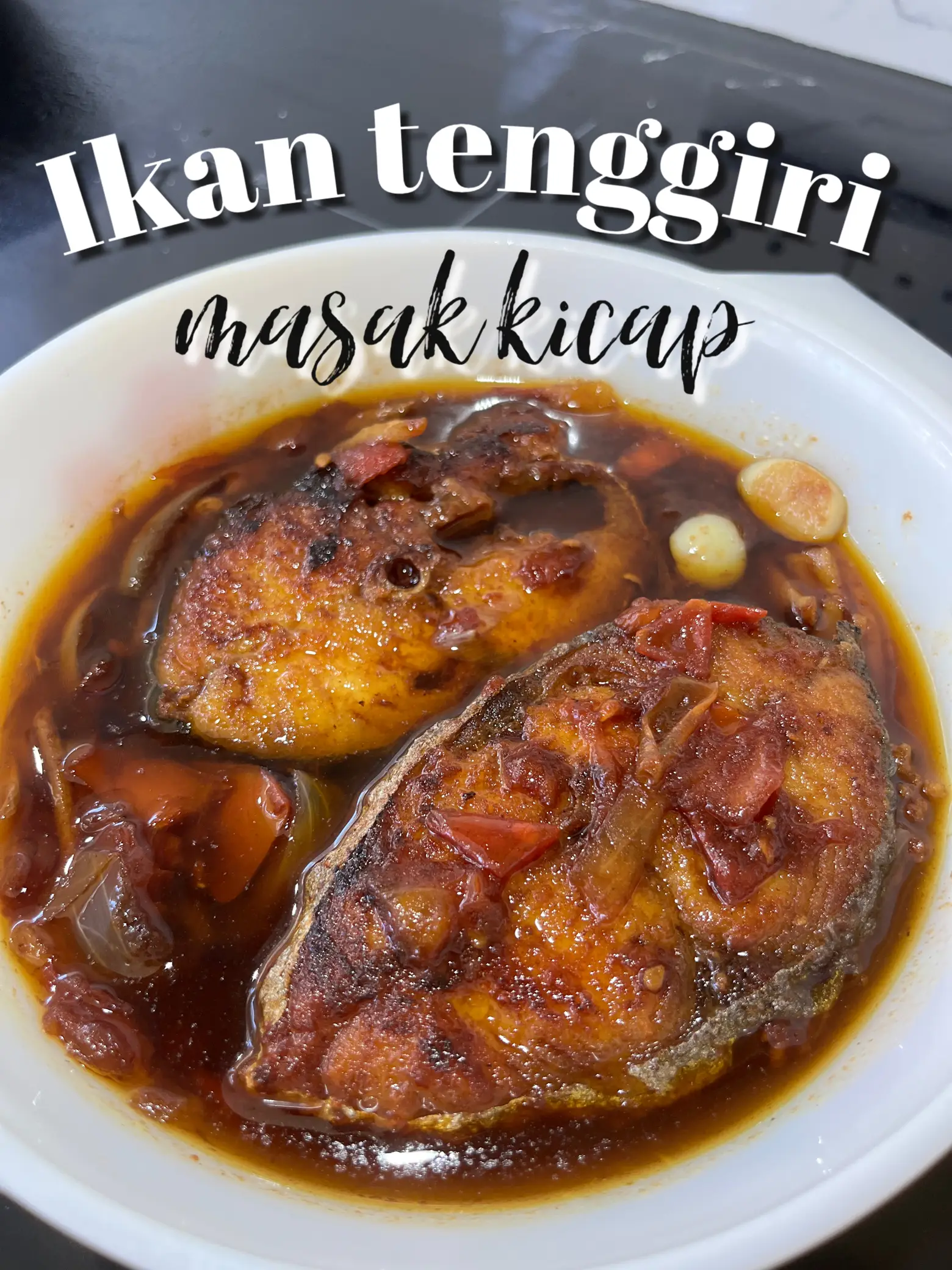 IKAN TENGGIRI MASAK KICAP SIMPLE! | Gallery posted by Carrotmilks | Lemon8