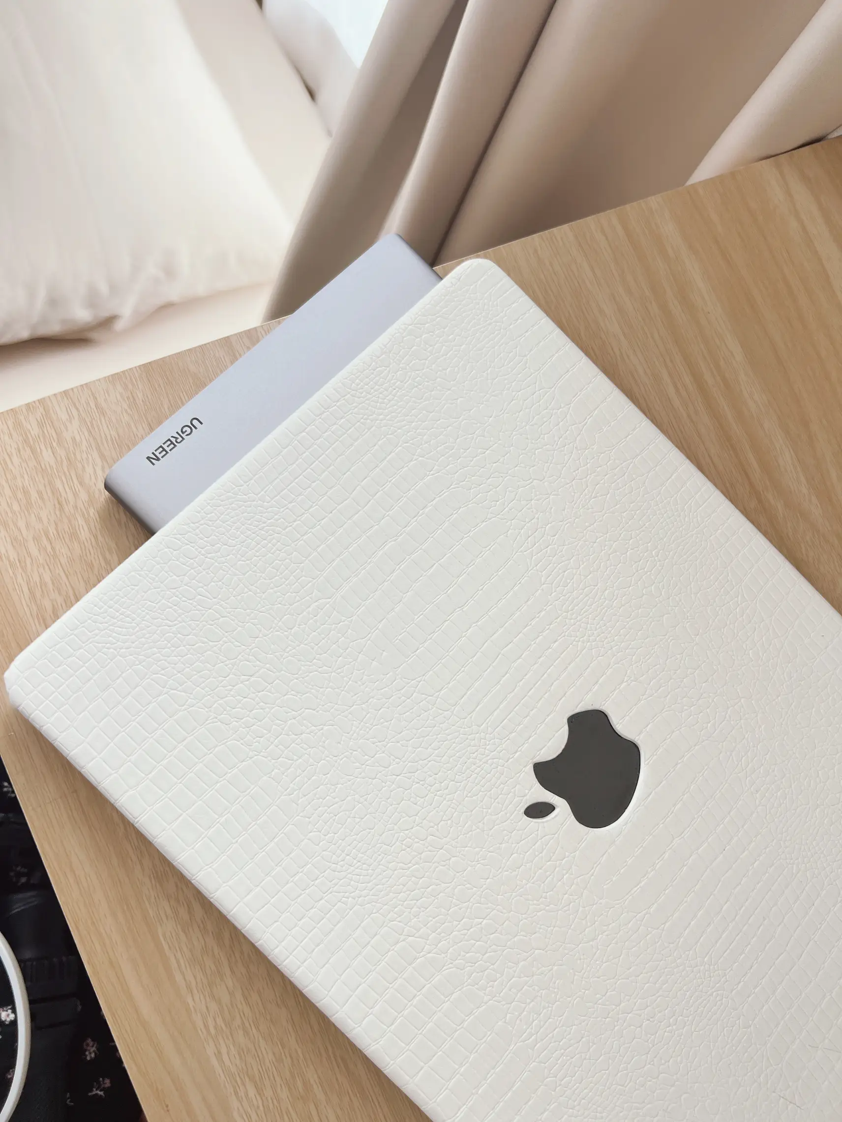 macbook charger - การค้นหาใน Lemon8