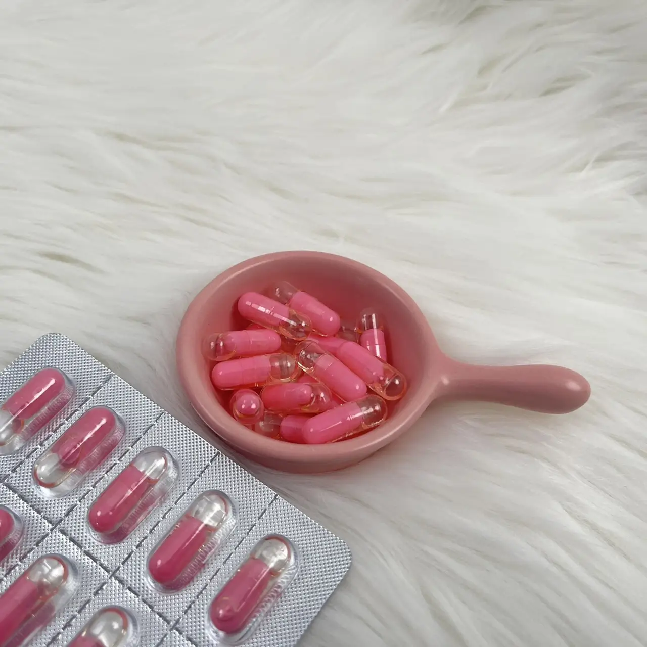 ไอเทมรักษาสิวที่หลัง HybridCapsule แคปซูล2ชั้น | แกลเลอรีที่โพสต์โดย ...