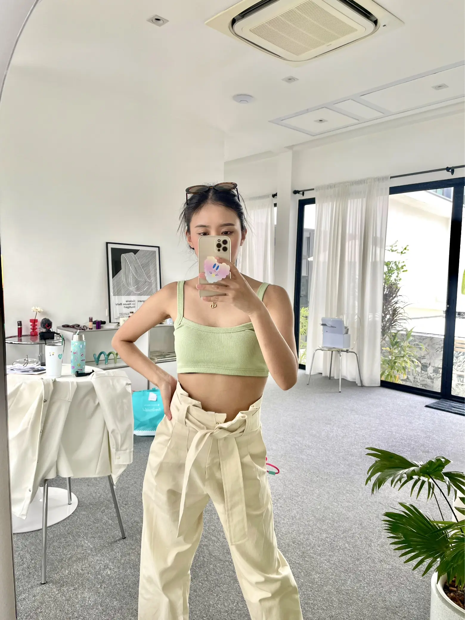 🌞🌳☁️💗FAV Studio in BKK ที่แสงขี้โกงมากกกก | แกลเลอรีที่โพสต์โดย Nahmner | Lemon8