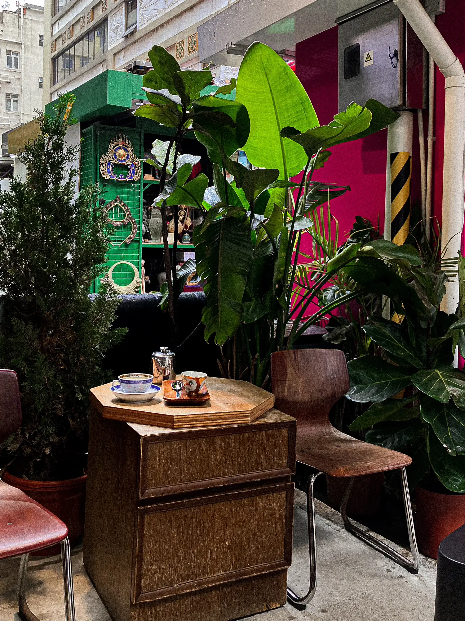 Halfway Coffee, Hong Kong 🇭🇰 Famous Cafe to Go For Once📌 | Gallery ...