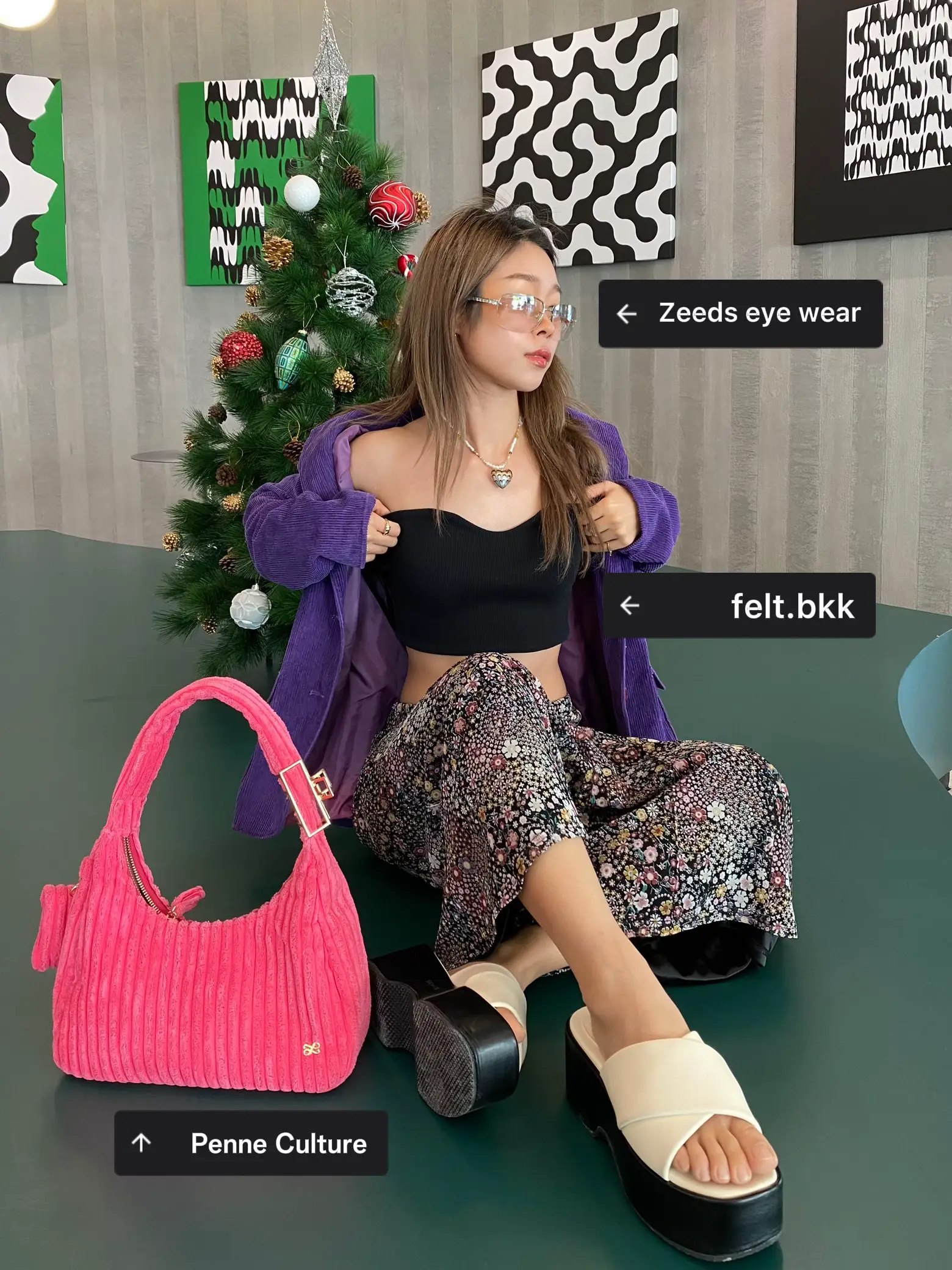 OOTD : ทริคแมช Black & Pink Y2K Gal😎‼️🖤💖 | แกลเลอรีที่โพสต์โดย im_papam | Lemon8