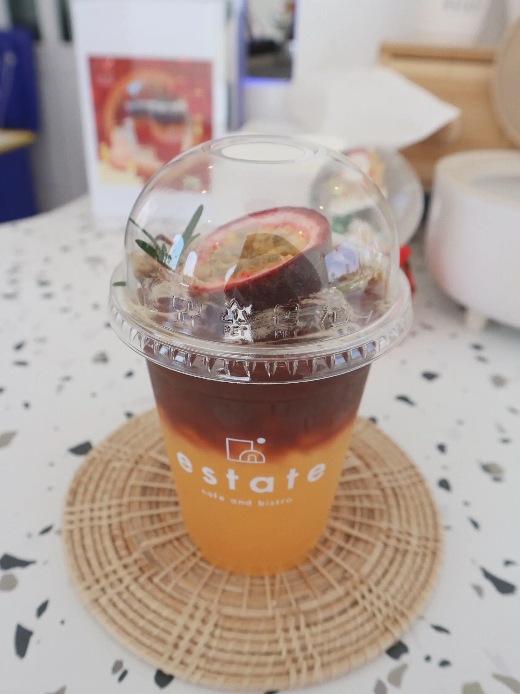 🍃💕 “ESTATE cafe and bistro” คาเฟ่มินิมอลเปิดใหม่ในลพบุรี | แกลเลอรีที่ ...