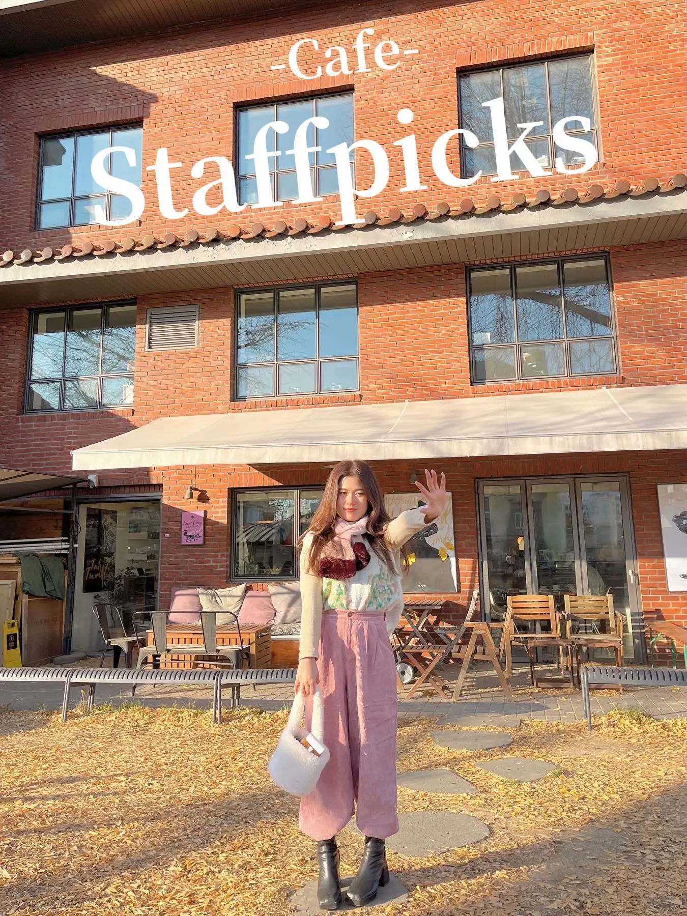 Staffpicks Cafe คาเฟ่ยามบ่ายย่านพิลอุน ☕️ | แกลเลอรีที่โพสต์โดย ...