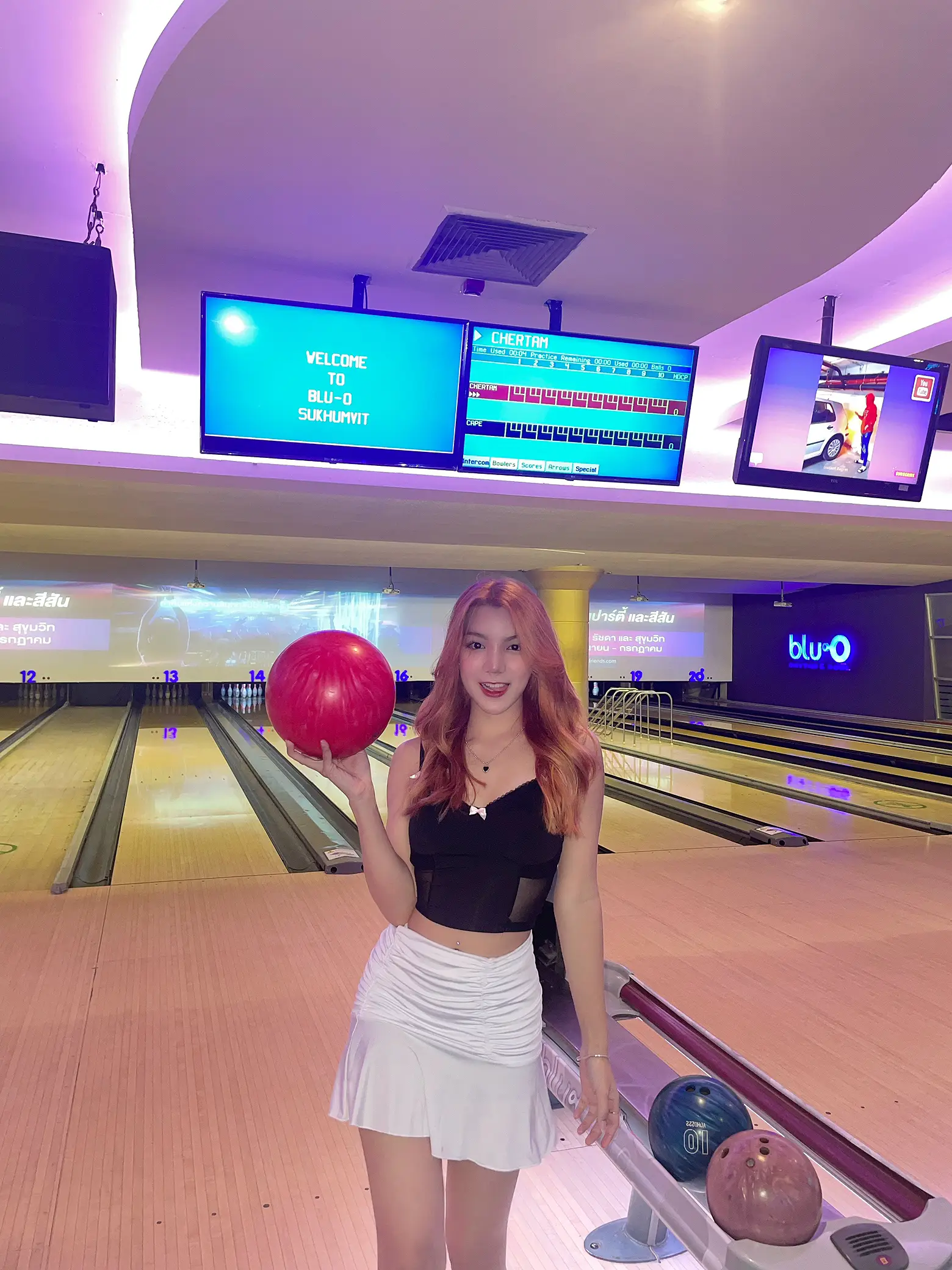 Bowling Poses Idea ไอเดียโพสท่าโยนโบว์ลิ่งง🎳 | แกลเลอรีที่โพสต์โดย ...
