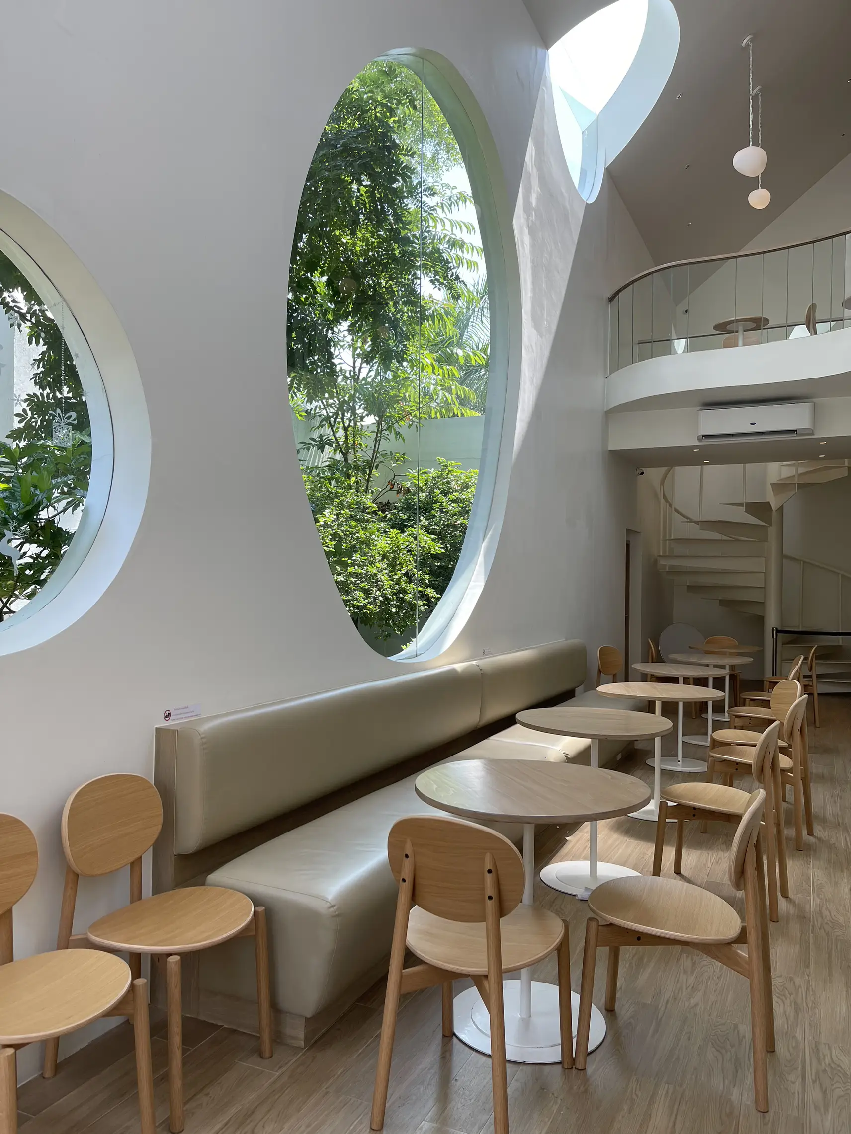 Breadtory Cafe (เบรดทอรี่คาเฟ่) 🫧 ปทุมธานี | แกลเลอรีที่โพสต์โดย nutchamook | Lemon8