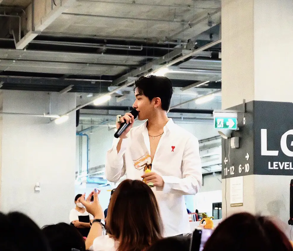 รีวิวนักแสดง Gmm ที่หลงรักเขาหนักมาก 🧡 | แกลเลอรีที่โพสต์โดย ♡หงษ์เหิน ...