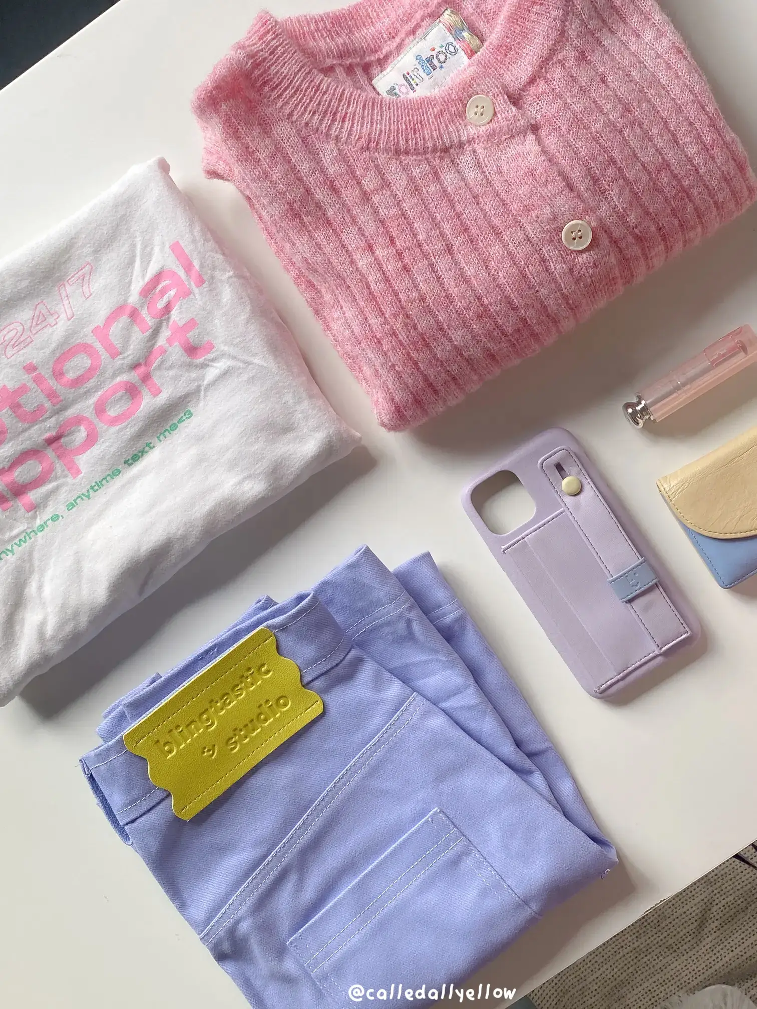 Pastel outfits idea 👀🛼🧩🍌 ชี้เป้าไอเท็มน่ารัก ꒱ | แกลเลอรีที่โพสต์โดย ...