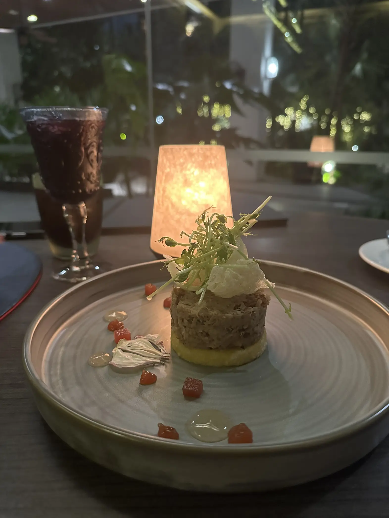 บุฟเฟ่ตึกใบหยกสุดหรู - การค้นหาใน Lemon8