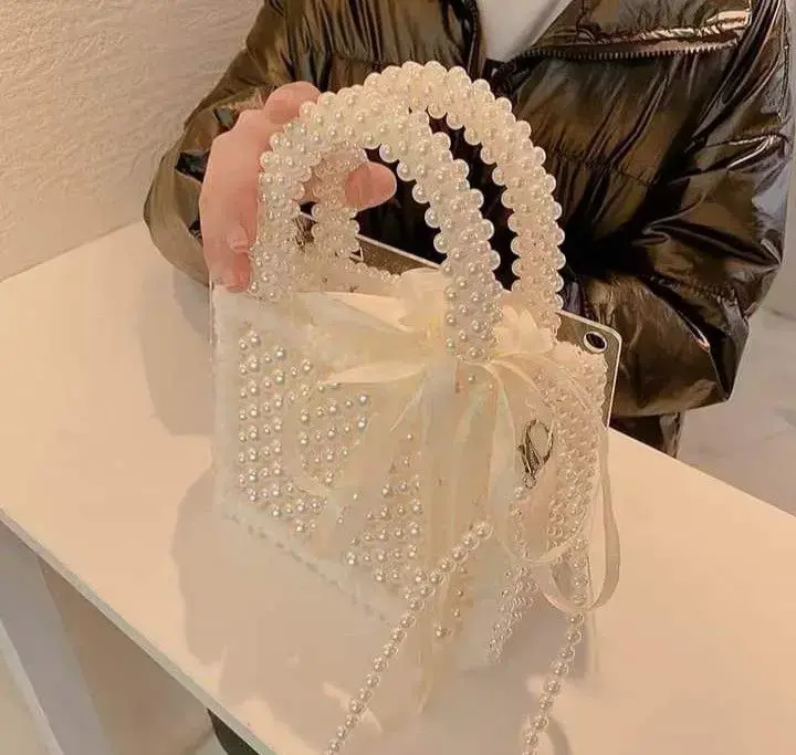 ไอเดีย ️ ทรงกระเป๋าลูกปัดสุดน่ารัก 🍑 | แกลเลอรีที่โพสต์โดย Gingbabe | Lemon8