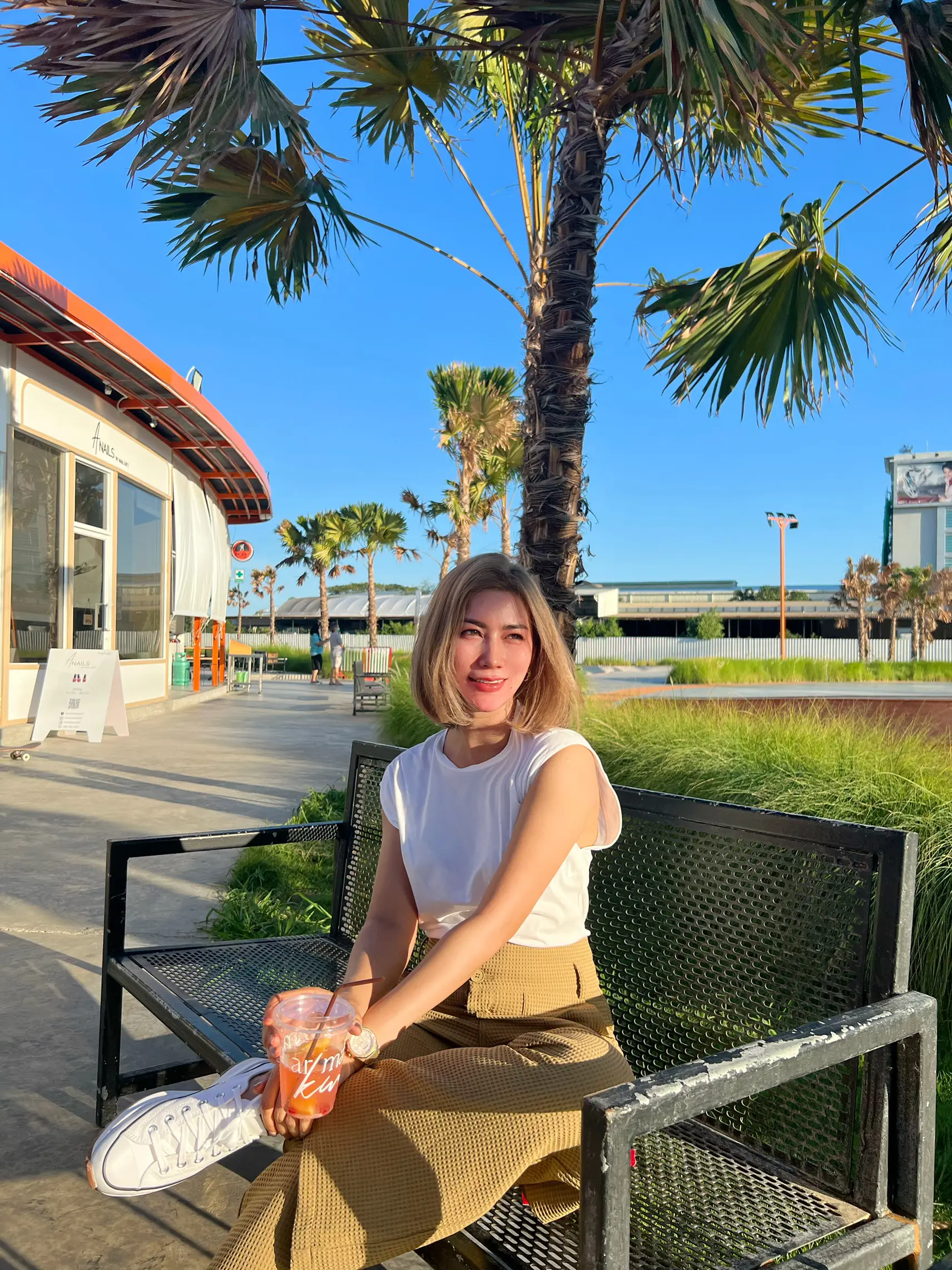 วิธีถ่ายรูปให้แม่วัย40! | แกลเลอรีที่โพสต์โดย cherlin.er | Lemon8