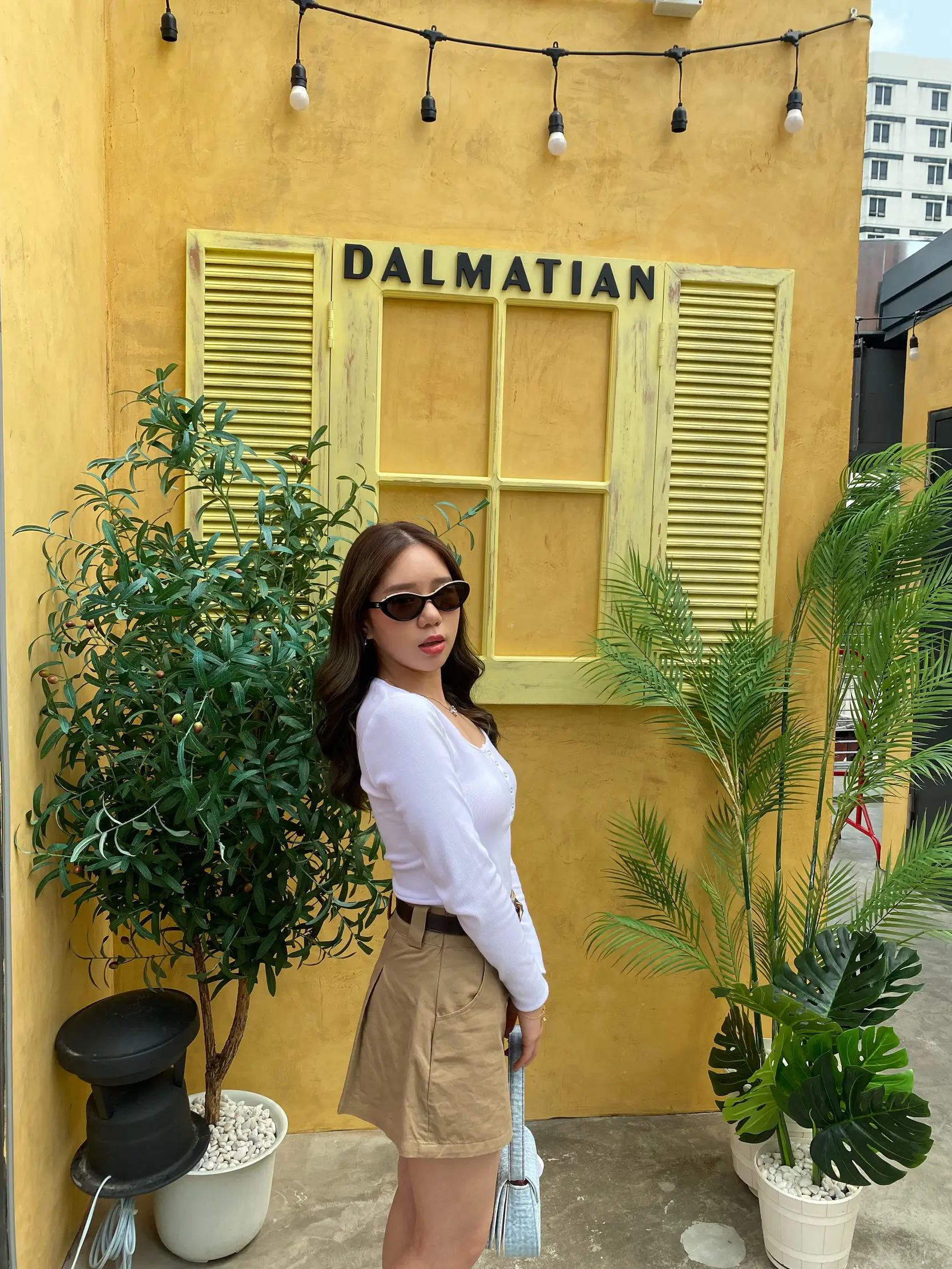 ไอเดียแต่งตัวไปเดินเล่นถ่ายรูป📸 | แกลเลอรีที่โพสต์โดย ployphanr | Lemon8