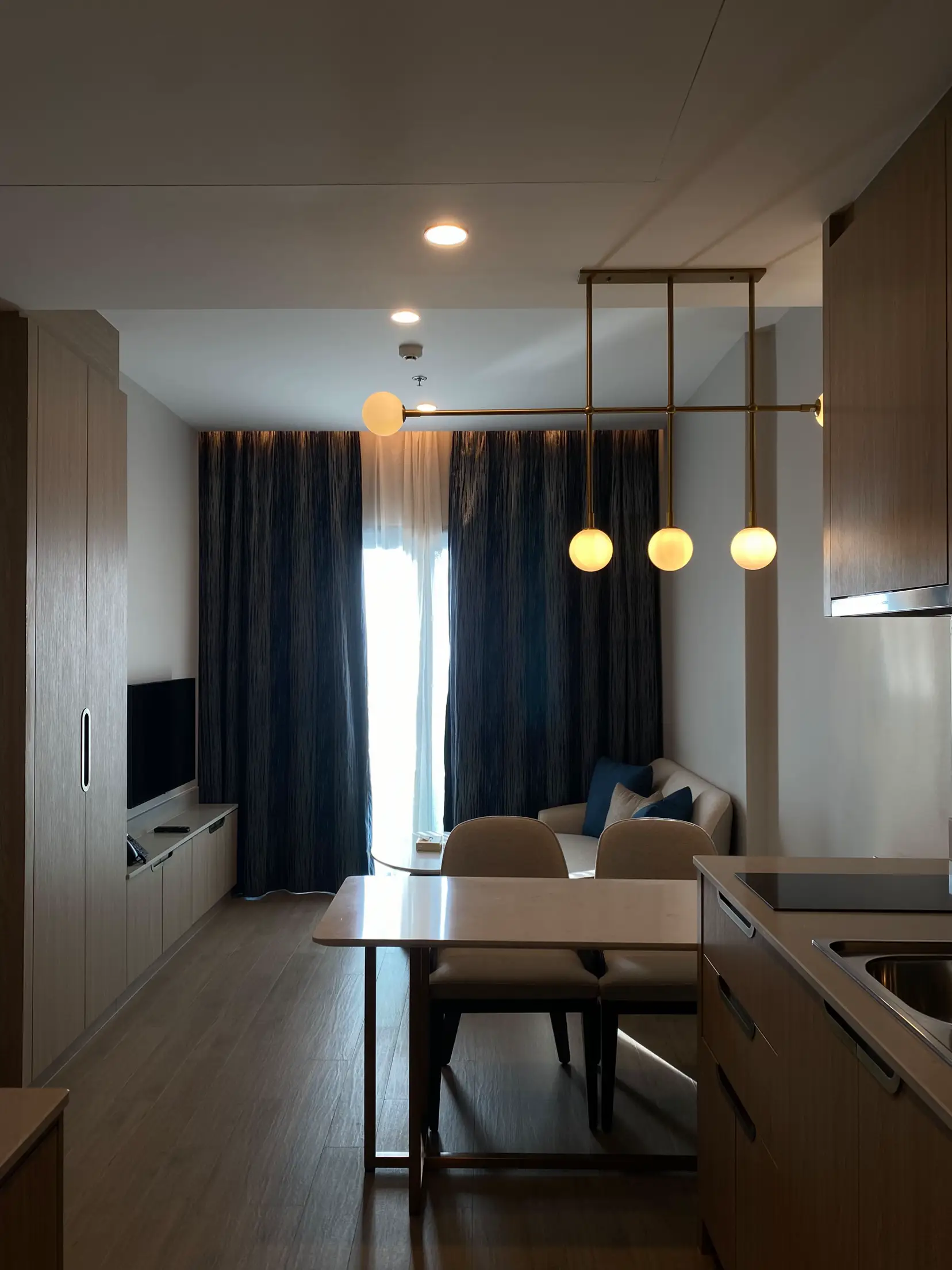 S sriracha hotel & residence 🏢🌅 เปิดใหม่!! | แกลเลอรีที่โพสต์โดย SIRI ...