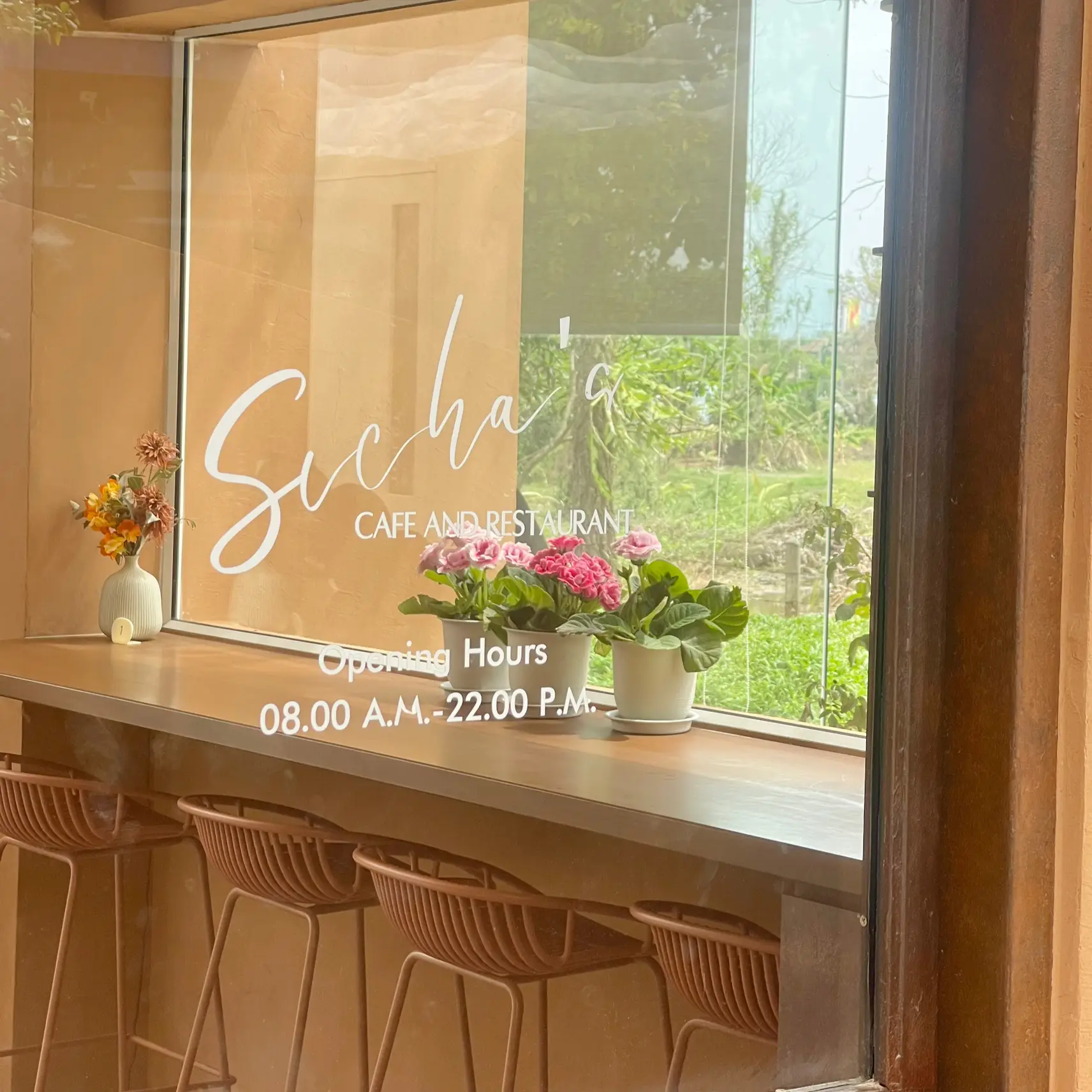 Sicha’s คาเฟ่ถูกใจสายถ่ายรูป | แกลเลอรีที่โพสต์โดย Phinanan S. | Lemon8