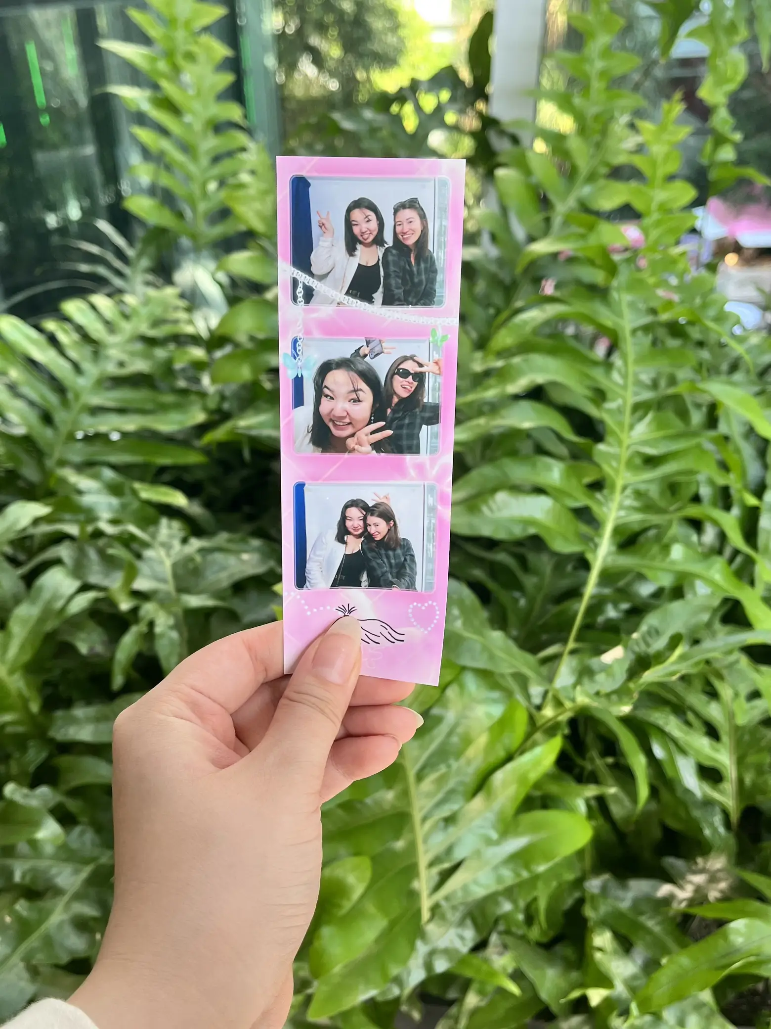 Gratitude + photo-booth 📸 + brunch location | แกลเลอรีที่โพสต์โดย ...