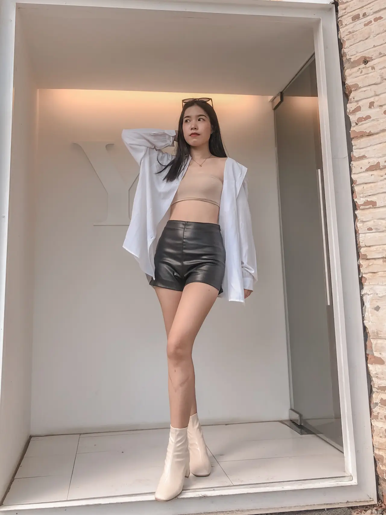 โพสท่ายังไงให้ไม่ซ้ำ | แกลเลอรีที่โพสต์โดย Jaao_kp | Lemon8