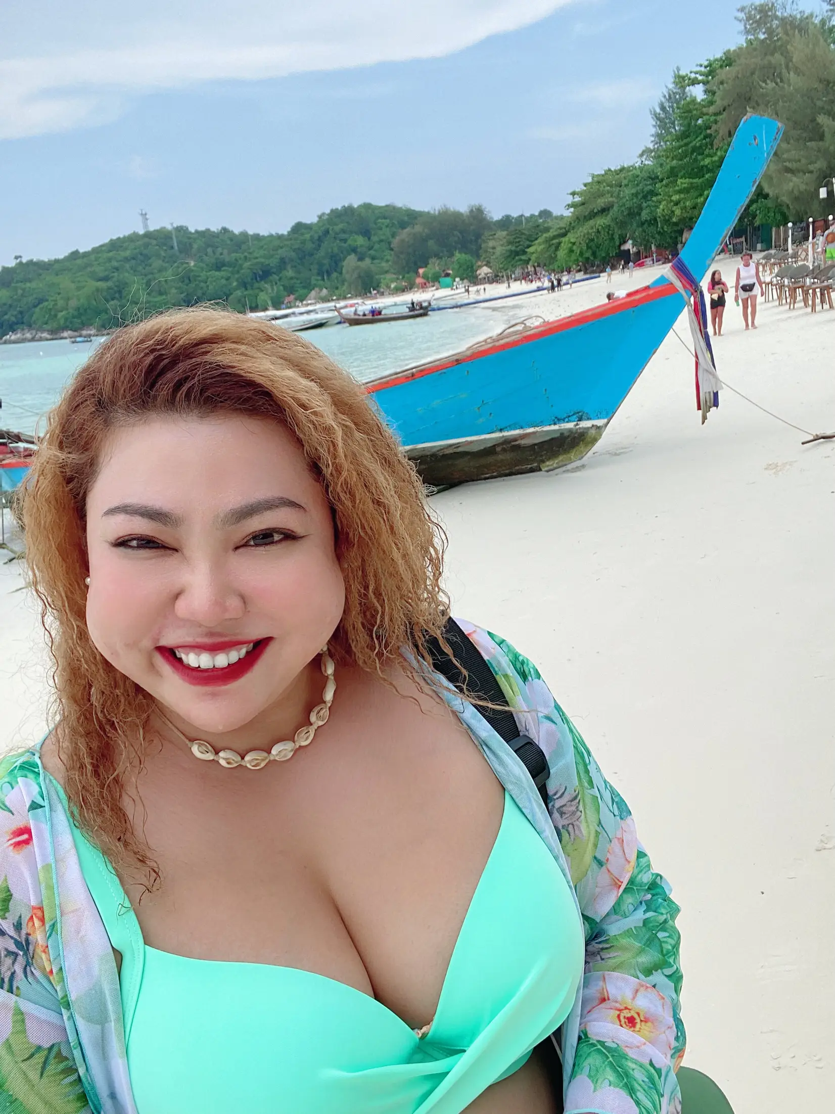 @หลีเป๊ะ ~ สาวอวบ หัดใส่บิกีนี่ 👙👙 | แกลเลอรีที่โพสต์โดย Nu_Nok | Lemon8