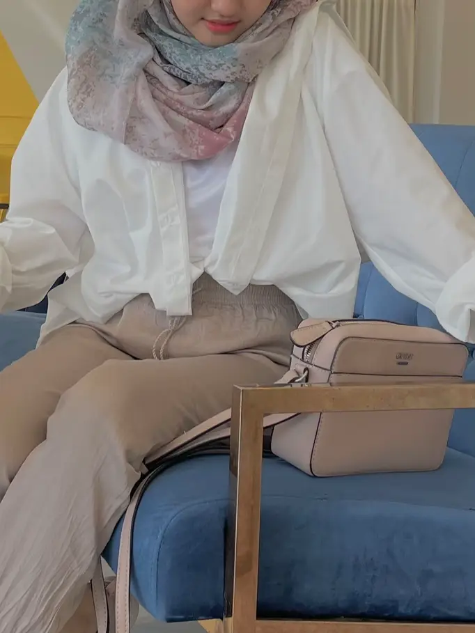 WHITE + PINK COLOUR COMBO 🤍💗 | แกลเลอรีที่โพสต์โดย Min | Lemon8