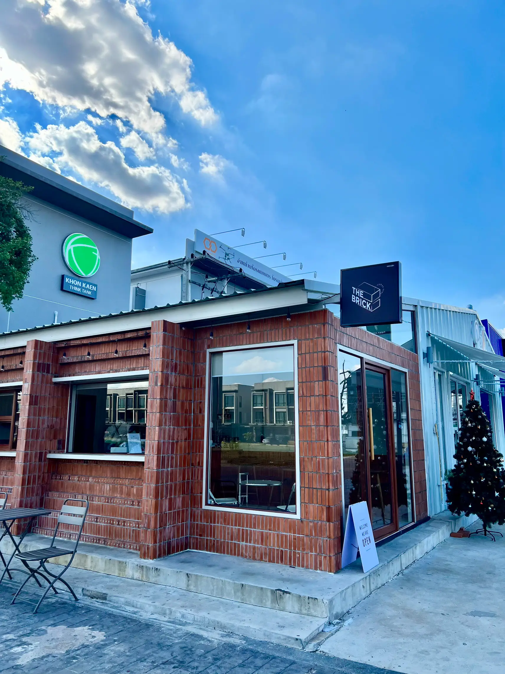 The BRICK - cafe’ | แกลเลอรีที่โพสต์โดย tim.nnc | Lemon8