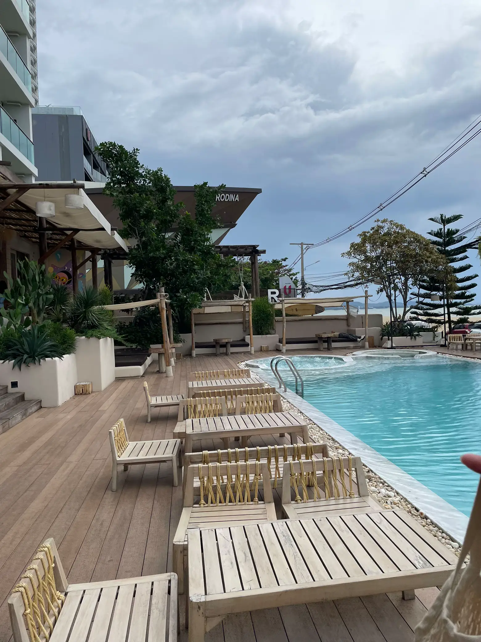 คาเฟ่พัทยา สุดชิคติดริมทะเล 💕🫶🏻 | แกลเลอรีที่โพสต์โดย Nulex Attasara ...