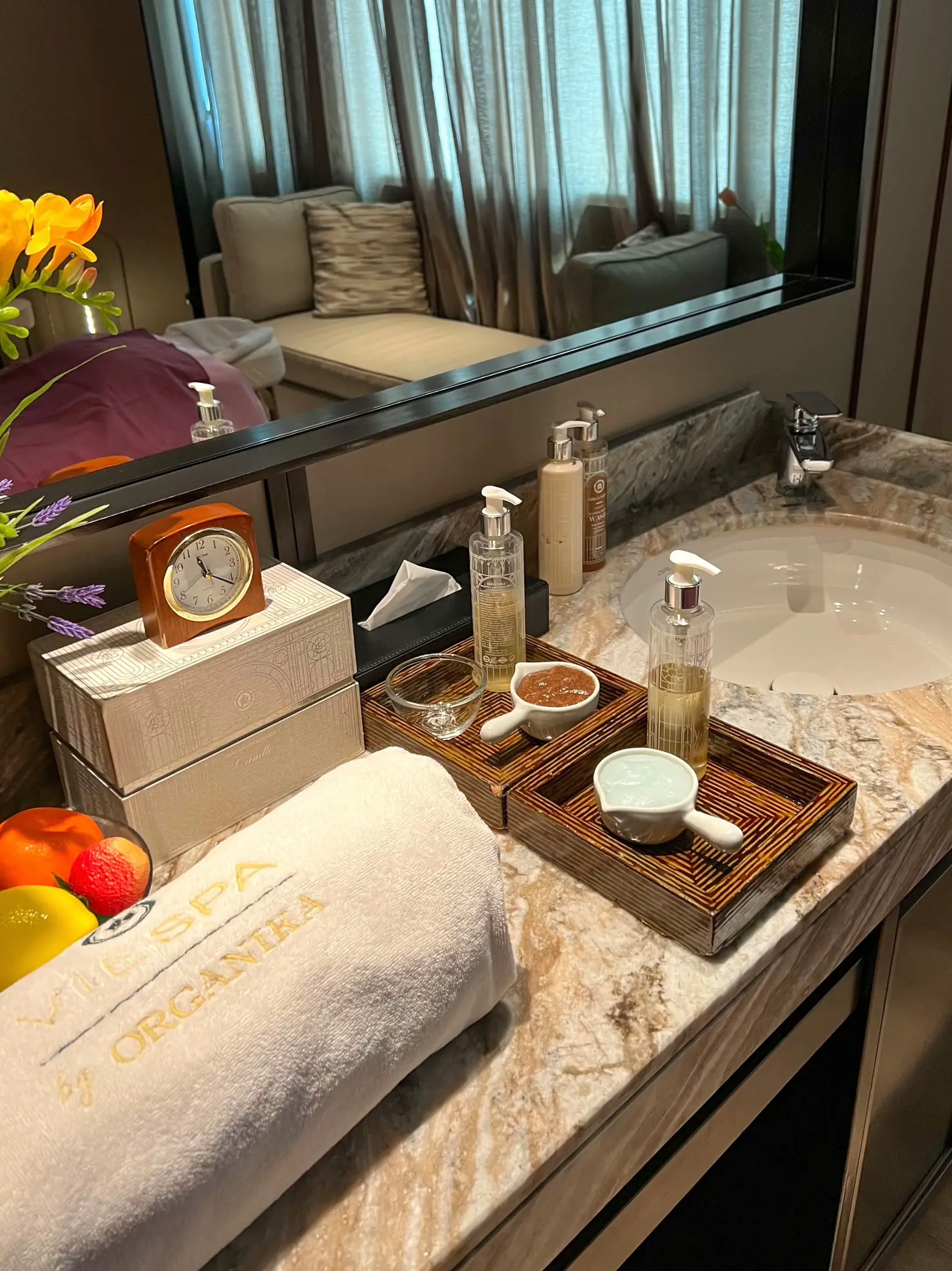 〰️ ไปสปาผิวสวย+นวดอโรม่าบนโรงแรมห้าดาวกัน! 🫧 | แกลเลอรีที่โพสต์โดย Jabchaith | Lemon8