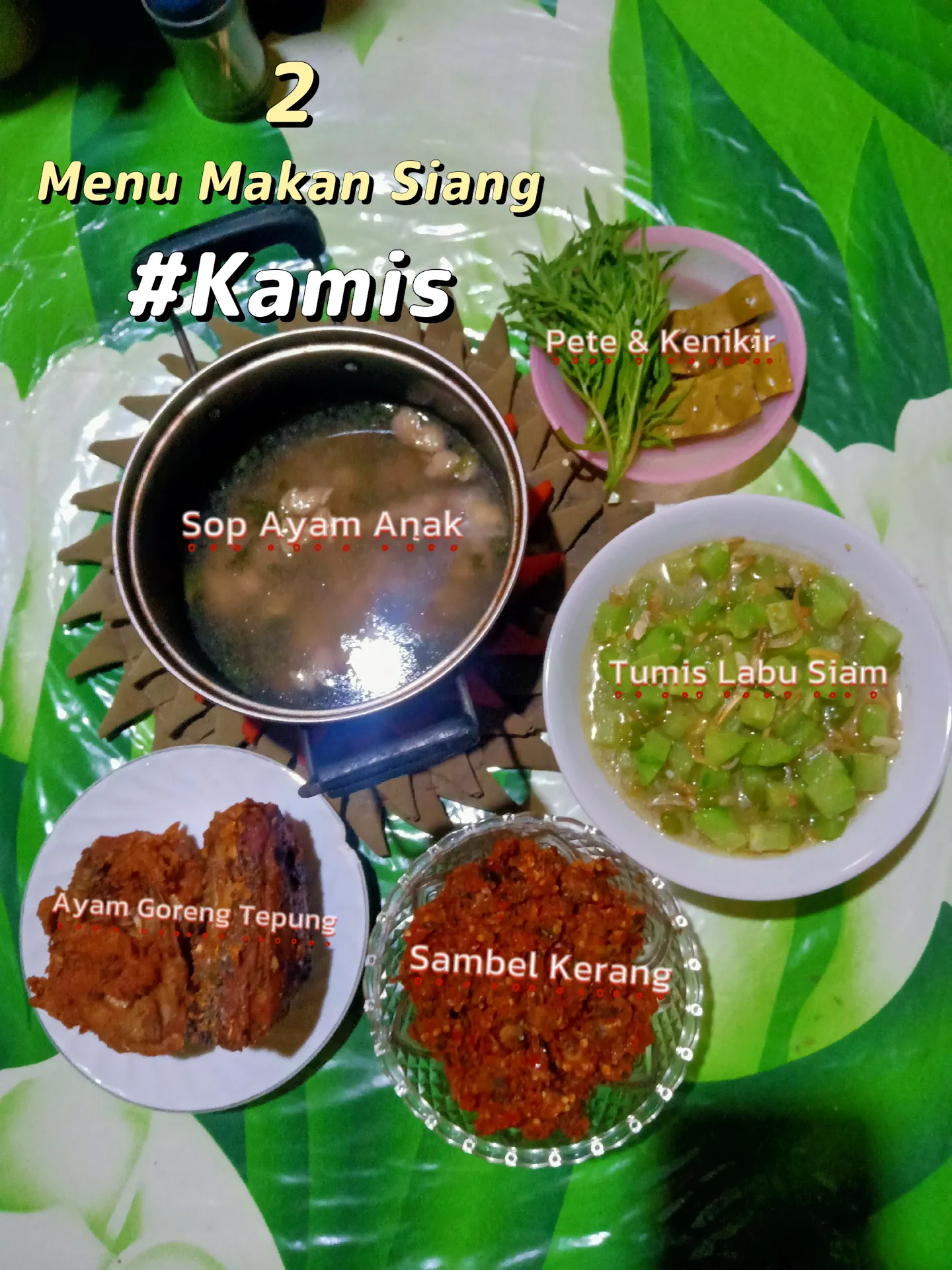Menu Makan Siang Hari Kamis | Galeri diposting oleh Winda Azwari | Lemon8