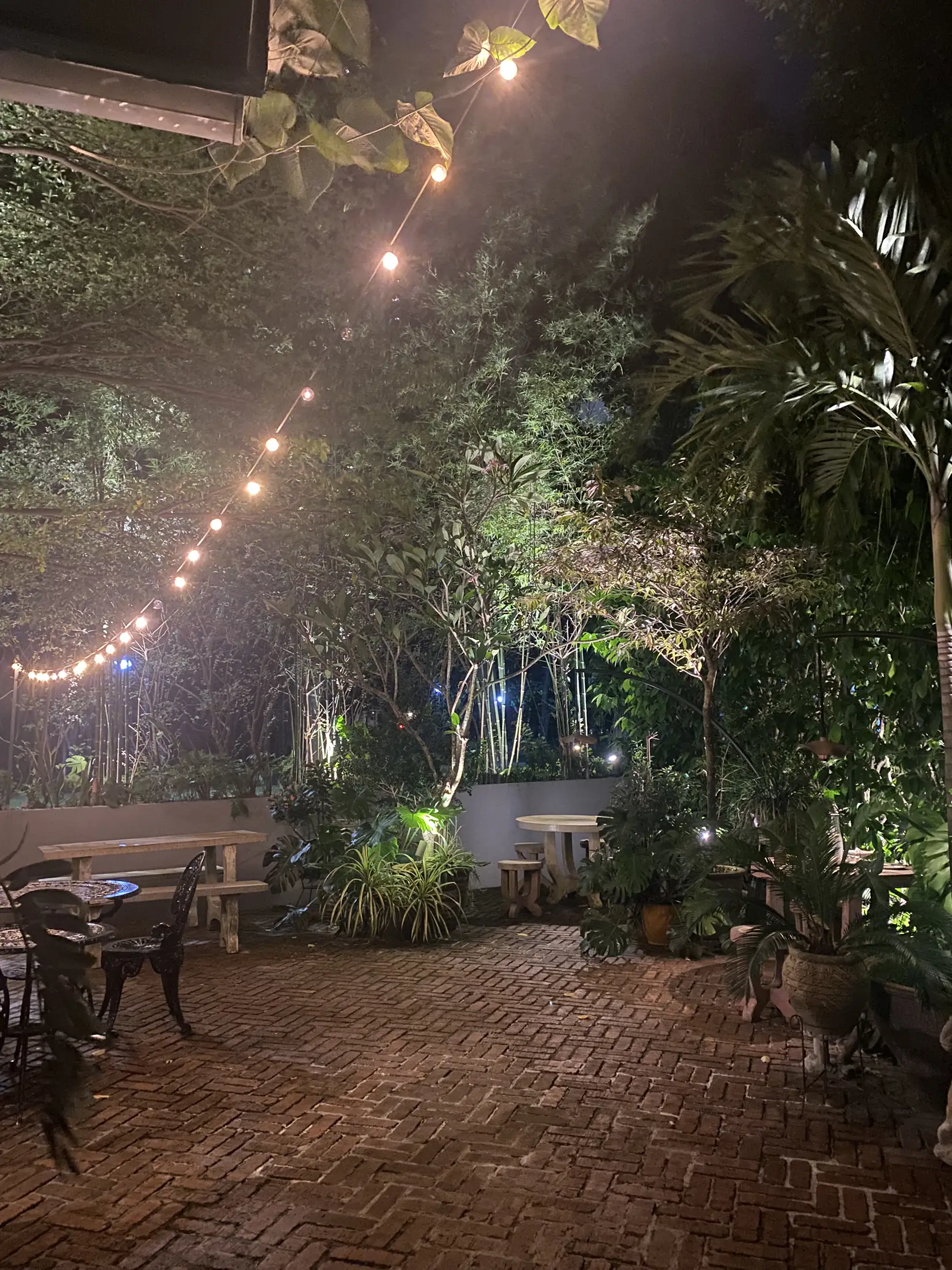 an exotic BALI-esque secret cafe.. 🐚 | แกลเลอรีที่โพสต์โดย jean ･ﾟ ...