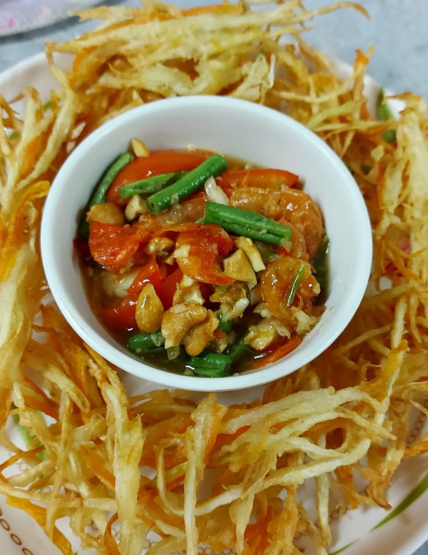 ส้มตำทอด กรอบจริง แซ่บจัง หรอยจังฮู้ | แกลเลอรีที่โพสต์โดย p' nuch | Lemon8