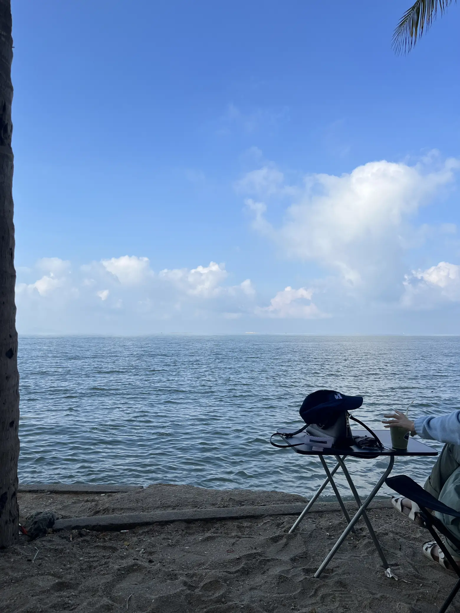 ตื่นเช้าไปจิบกาแฟที่หาดวอนนภา | Triple N ☕️🌊💙 | แกลเลอรีที่โพสต์โดย ...