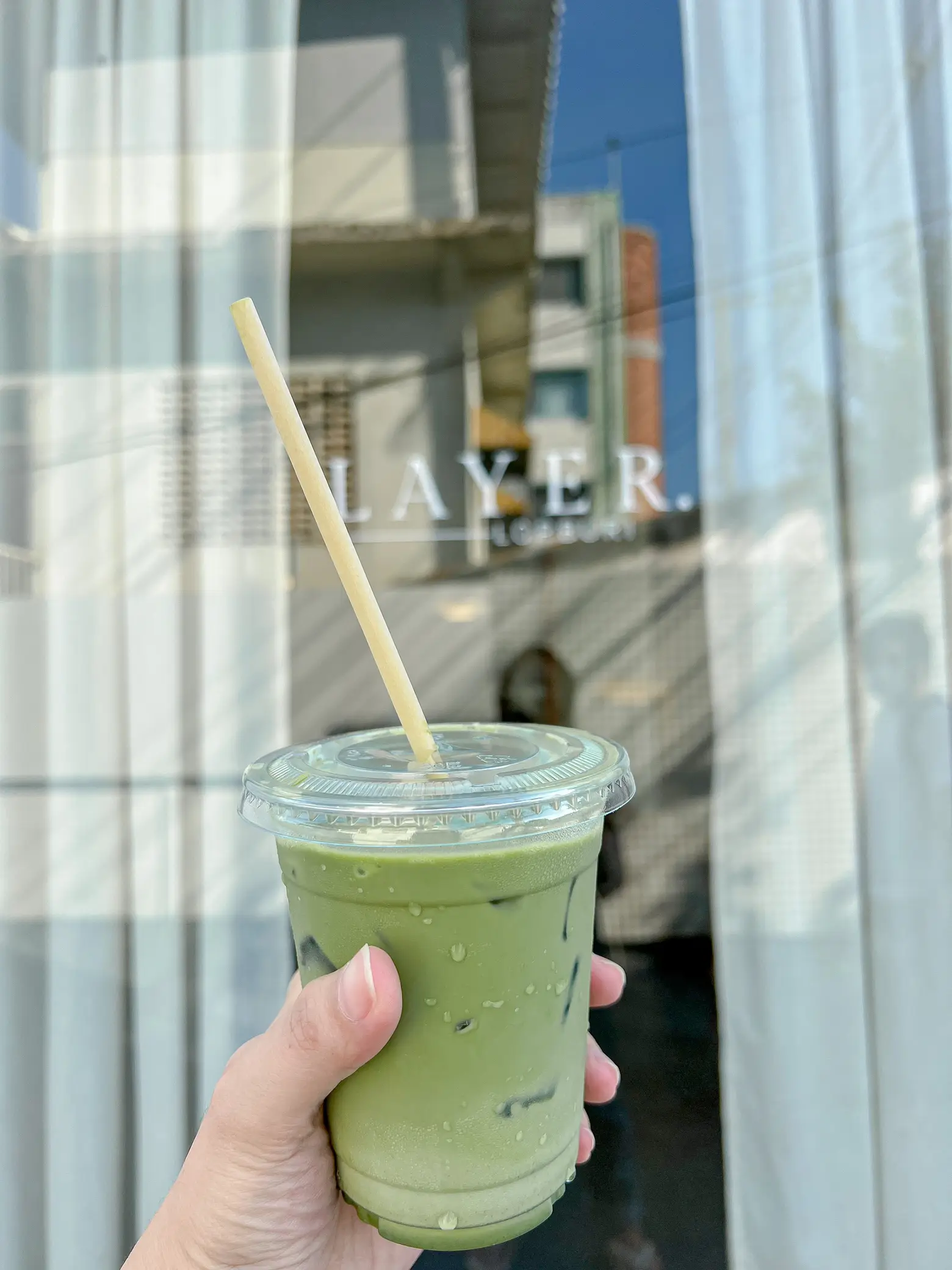 Layer Lopburi ☕️ Cafe chic chic ของเมืองลิง 🐒 | แกลเลอรีที่โพสต์โดย nrd.kn | Lemon8