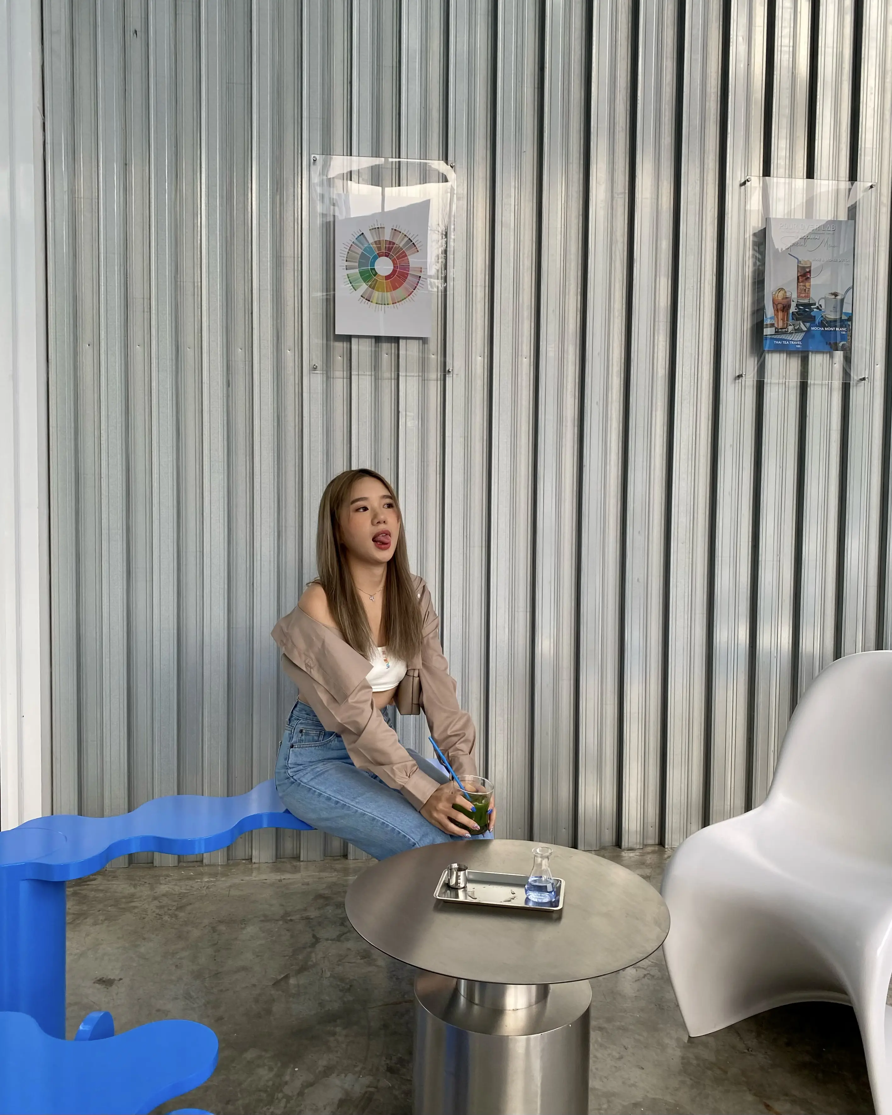 Get dressed, go take a picture!📸 | Gallery posted by ployphanr | Lemon8