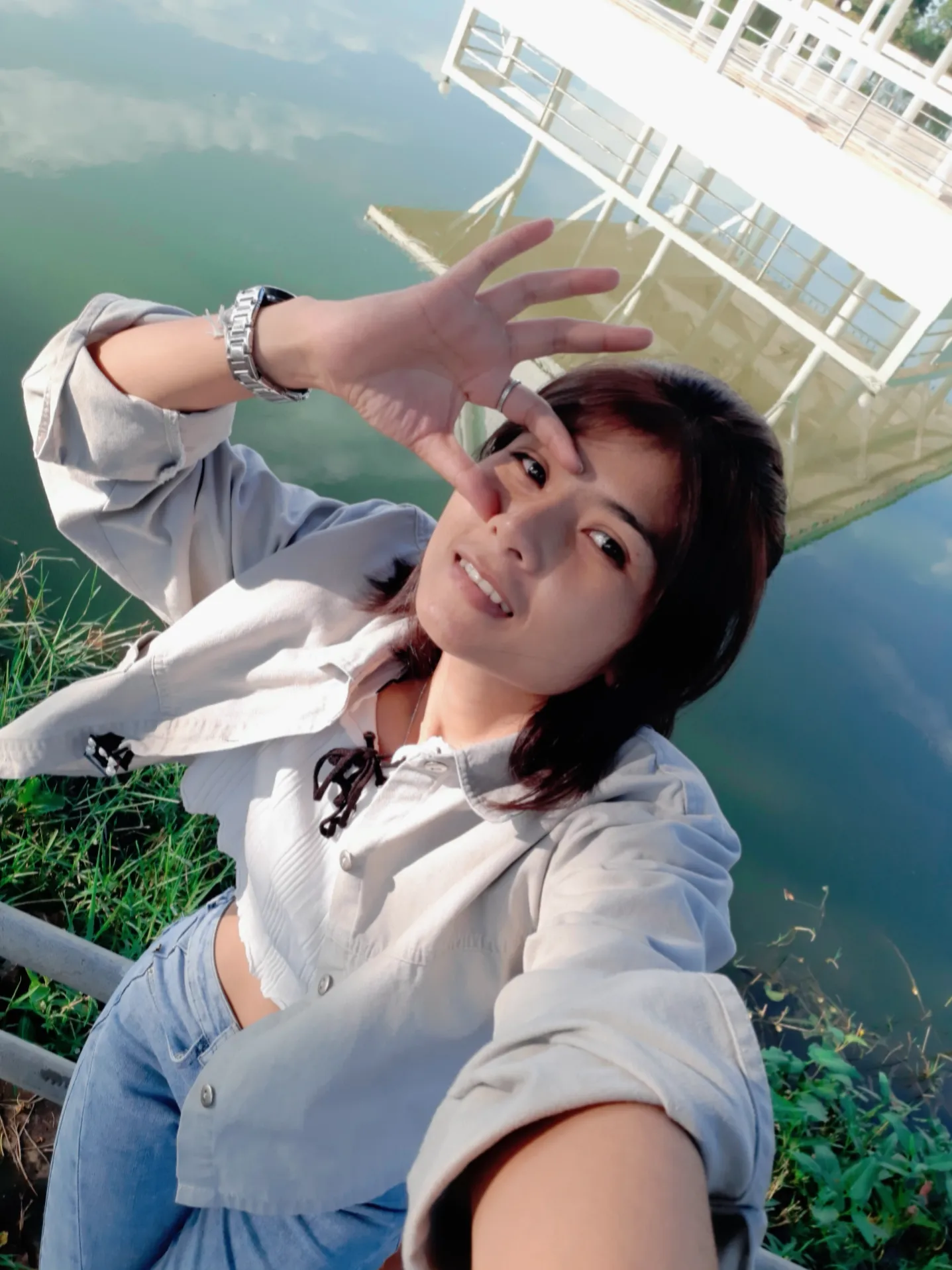 user2178600921 โพสต์ผลงานแล้ว | แกลเลอรีที่โพสต์โดย LADA "🧏อีหล่าน้ | Lemon8